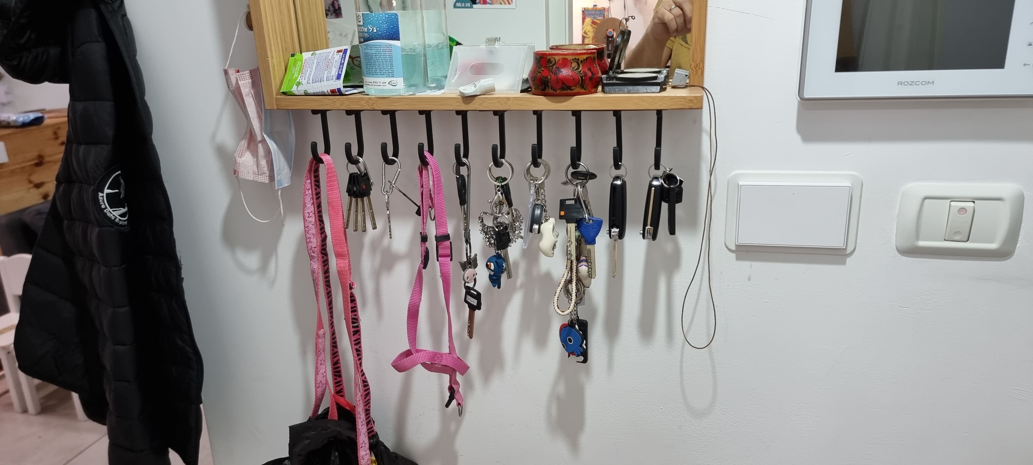 Hook system under a shelf by Ishai | Download free STL model ...