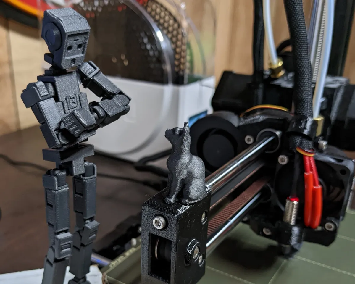 Stray Outlander Robot Heads for Lucky 13 by MechanicusEng | Download ...