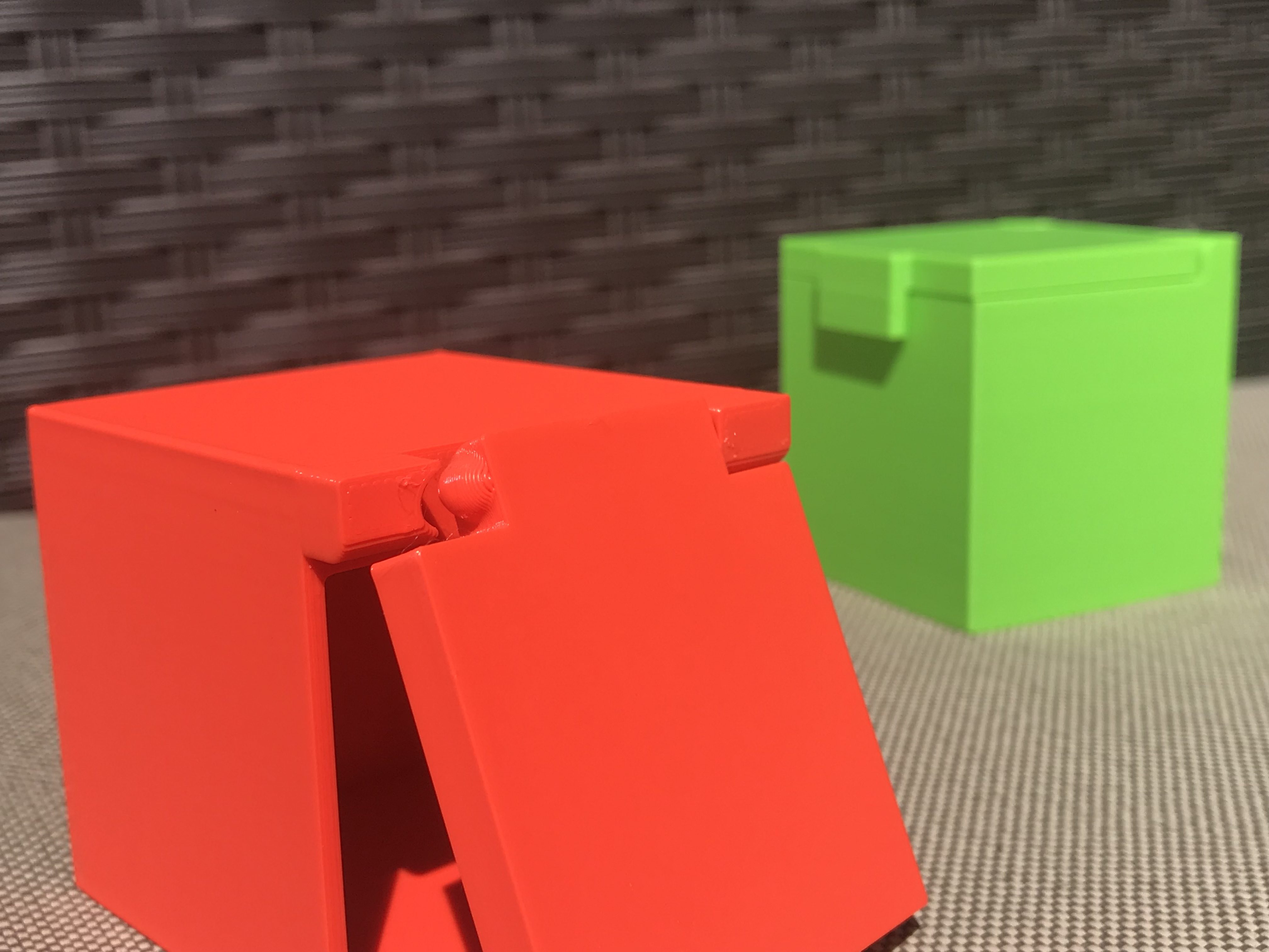 Box with locking lid by deal_industries | Download free STL model ...