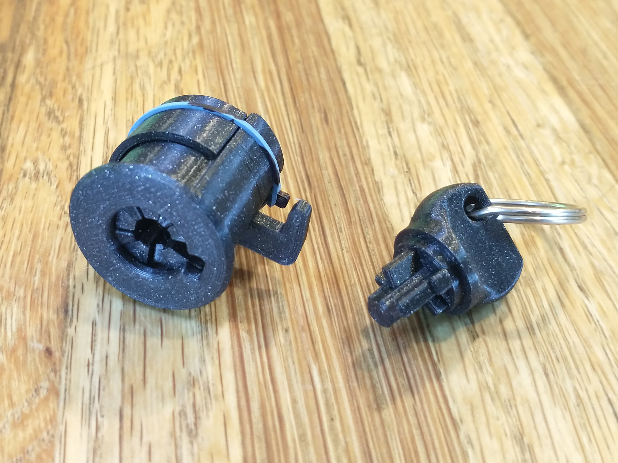 Barrel Chest with Re-Keyable Lock by LoboCNC | Download free STL model ...