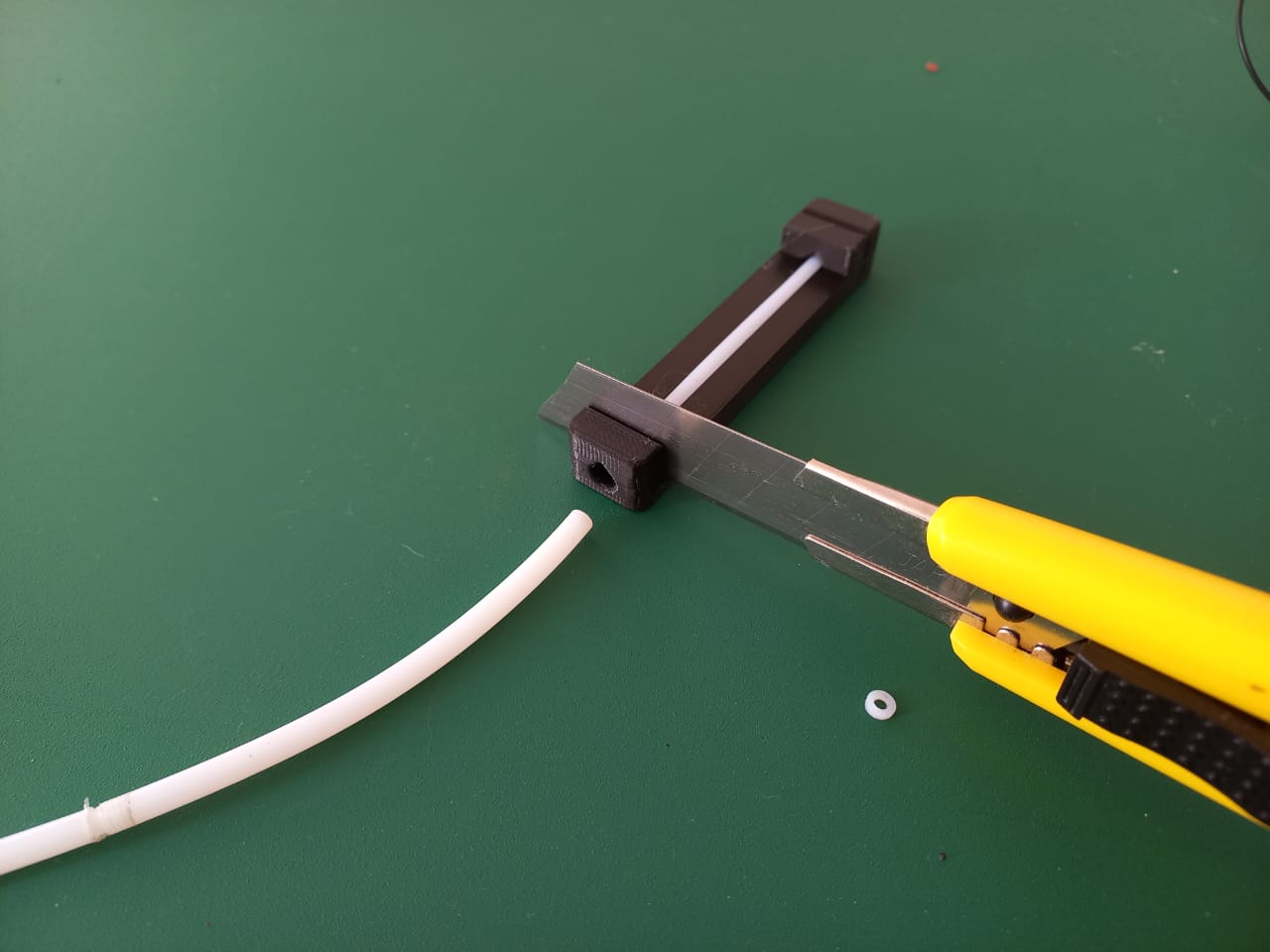 PTFE cutting guide, 70mm for Ender 3 creality Direct Drive (with step ...