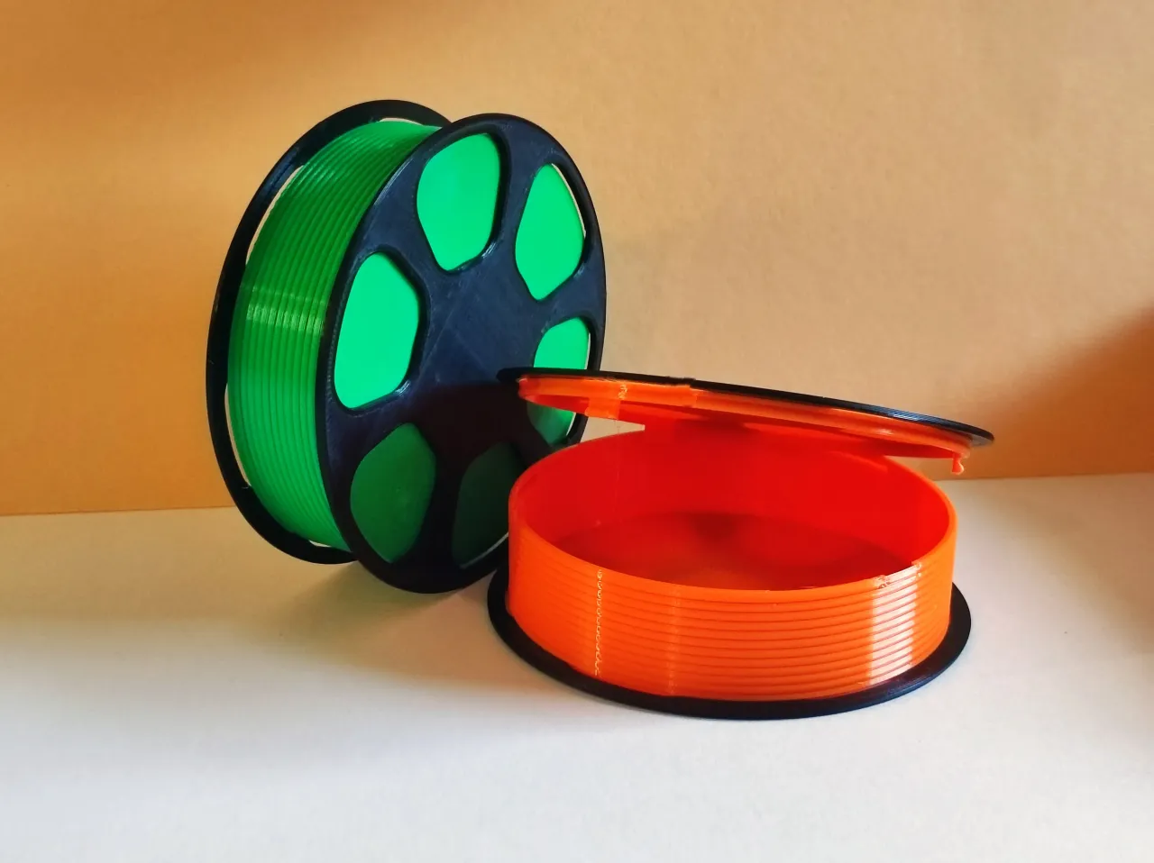 BOX Filament Spool by Alessio | Download free STL model | Printables.com