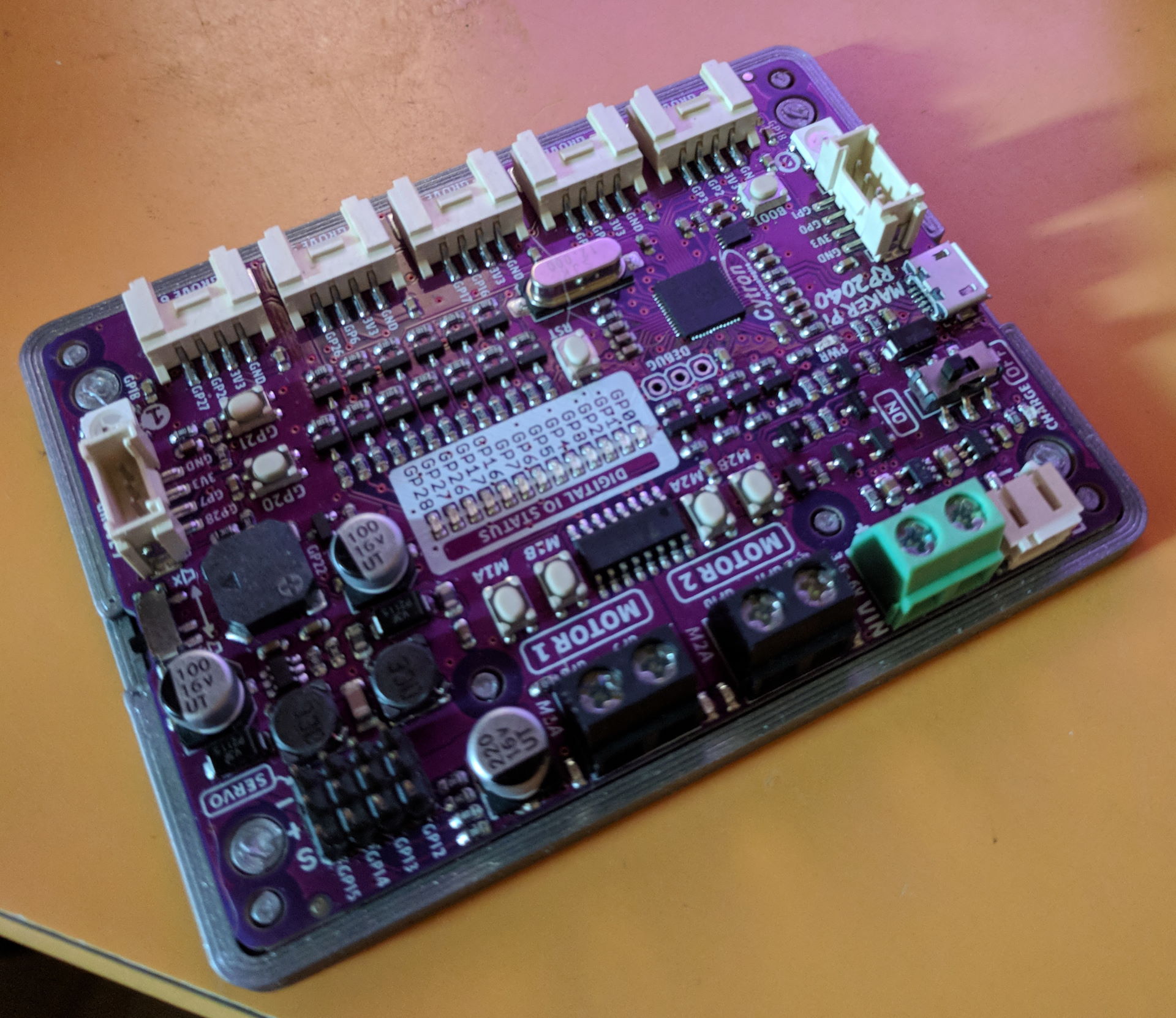 Support for manipulating the MakerPI RP2040 por ManelTo | Descargar ...