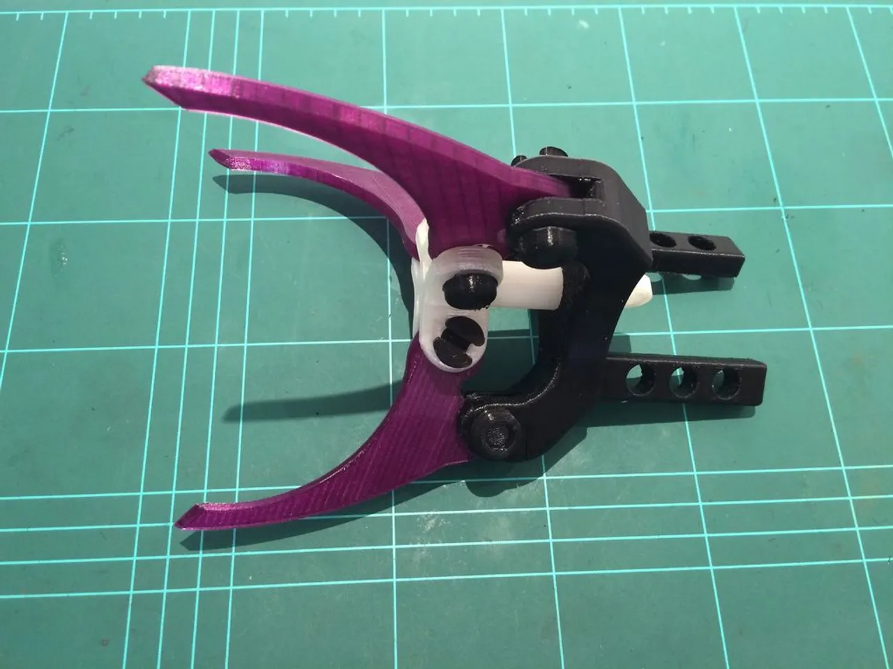 Black Ram Hand (Robotic/Prosthetic Hybrid) - Mark V by Black Ram ...