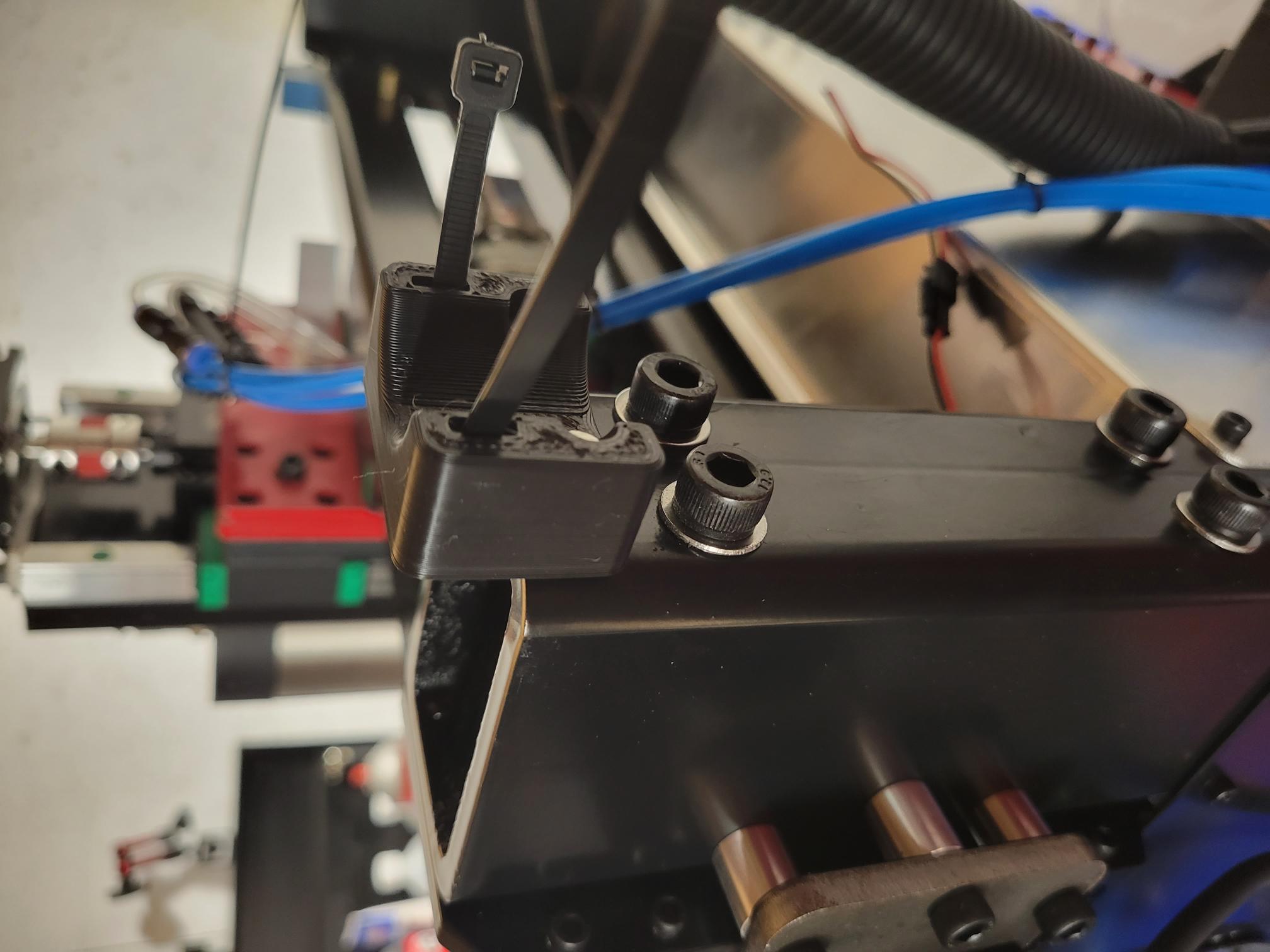 DMC2 CNC Umbilical Mount by Michel Theriault | Download free STL model | Printables.com
