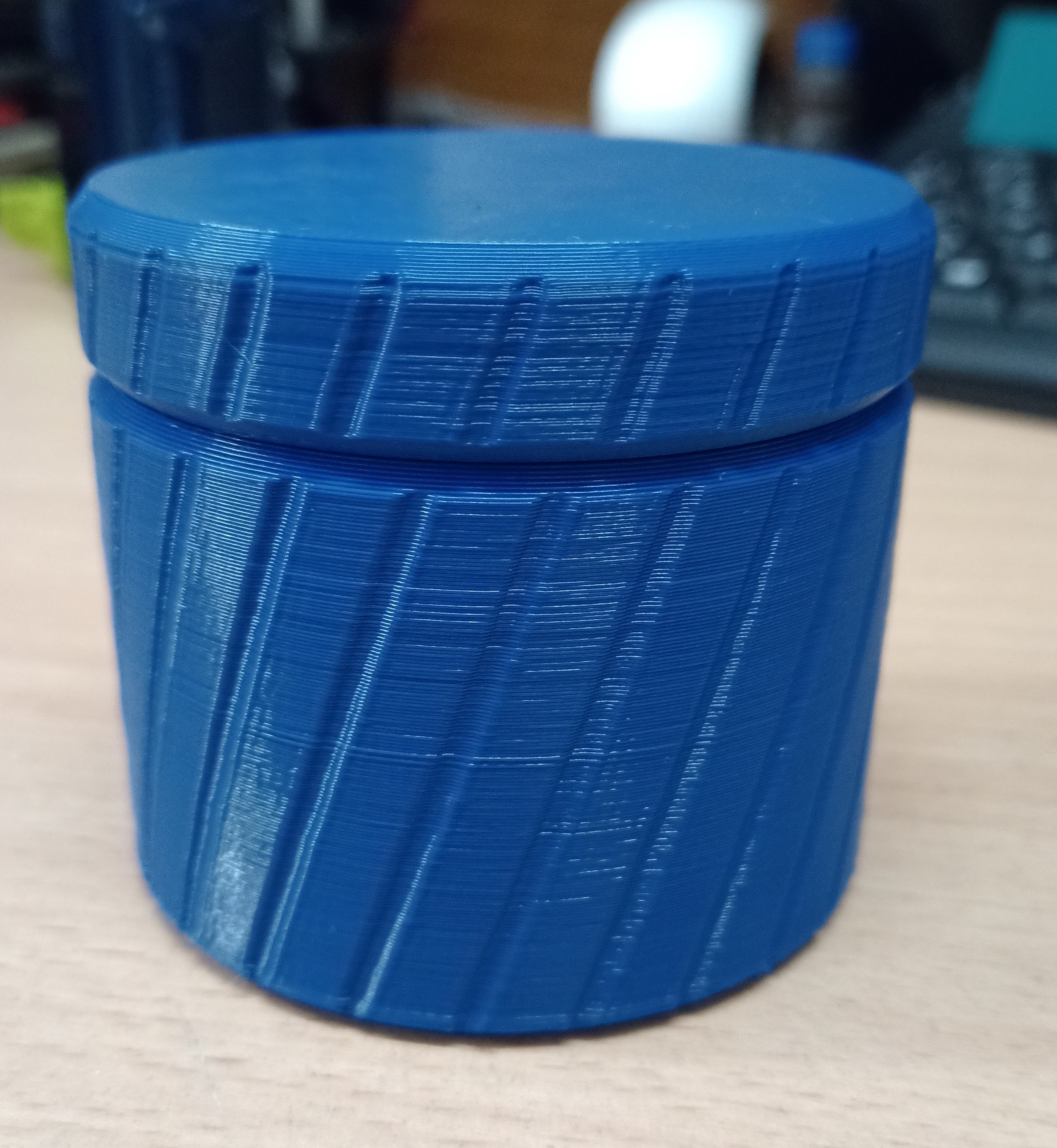 Striped Pot with Screwable Lid (Rev2) by Martin Perez | Download free ...