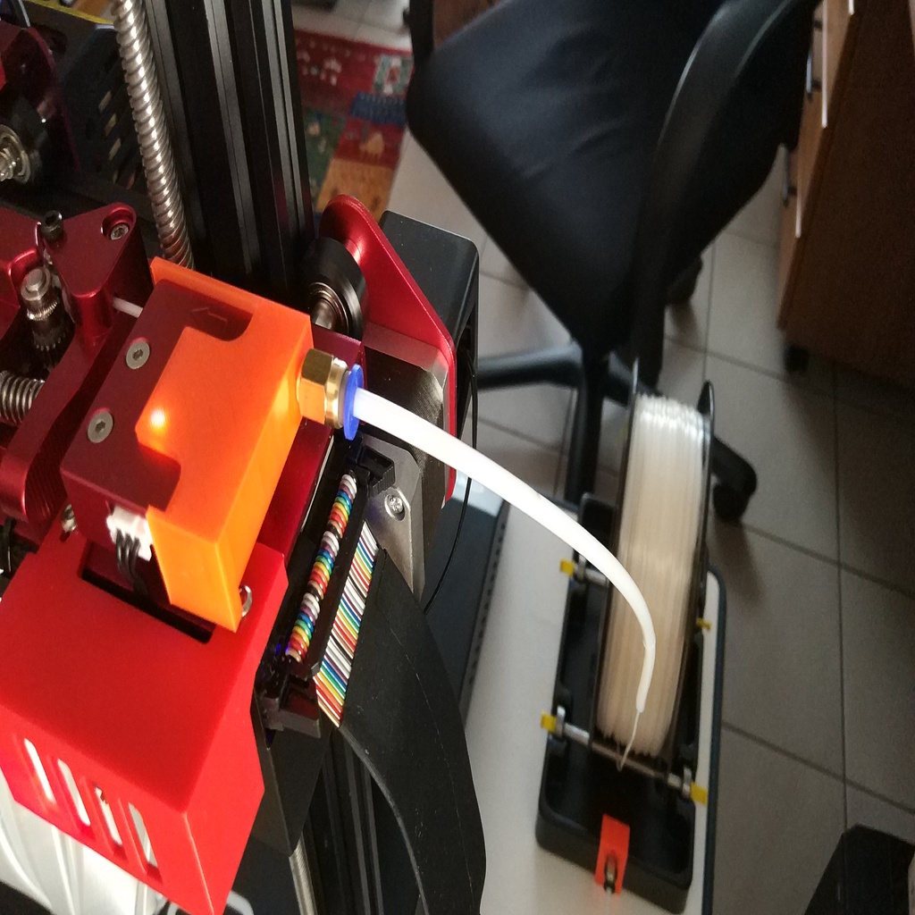Filament Feeder over tube por harve24 | Descargar modelo STL gratuito ...