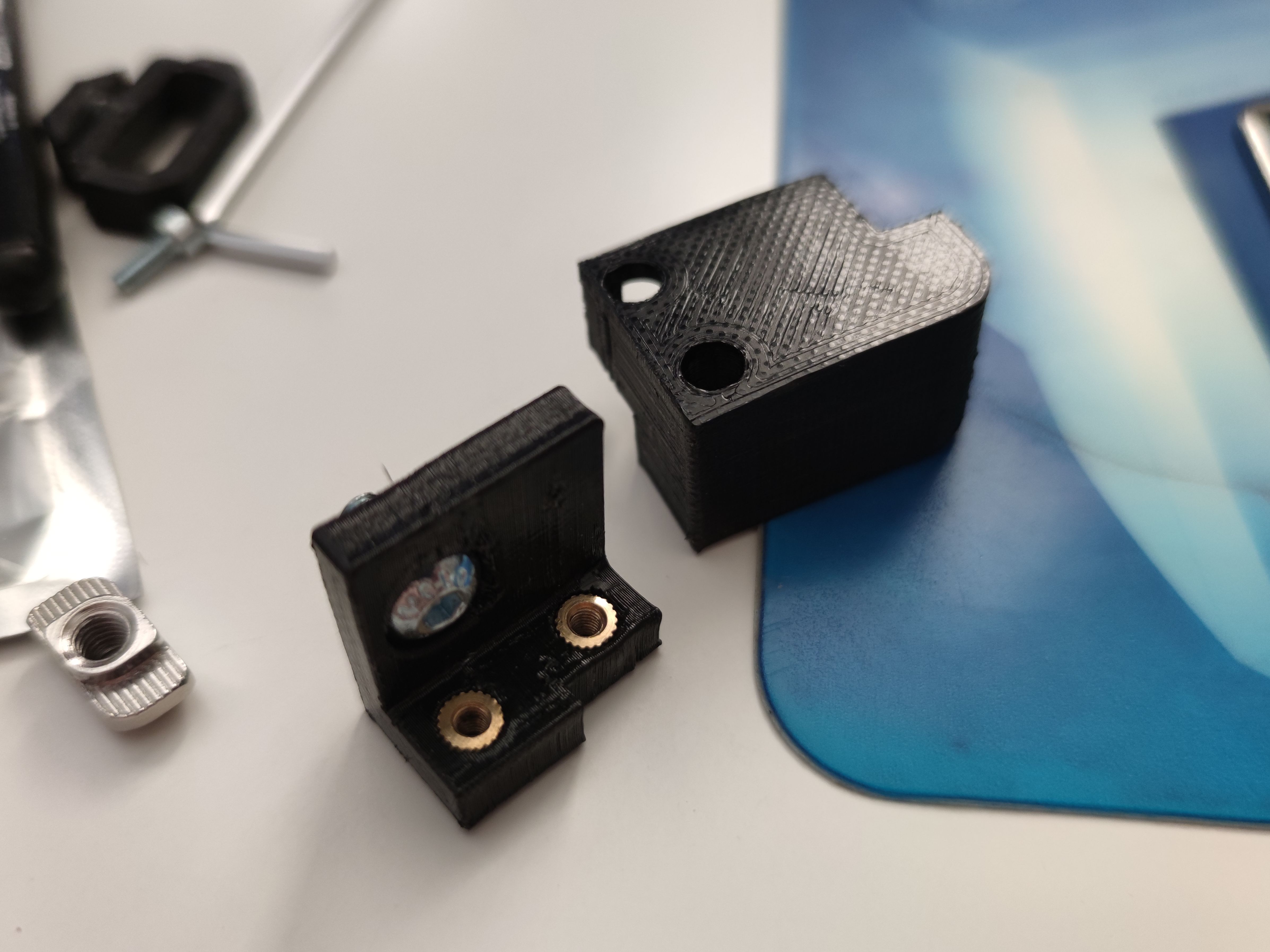 Y endstop mount for HyperCube Evolution by Illia Dudnyk | Download free ...