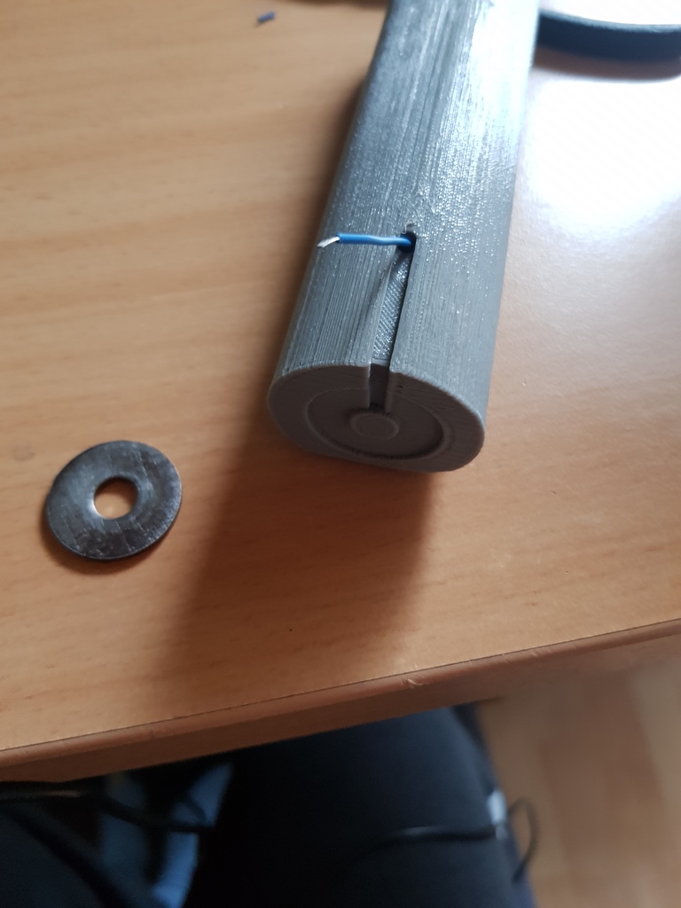 2xD-Cell Adapter to Single 18650 Adapter by krasm | Download free STL ...