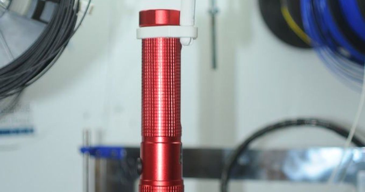 Dual led flashlight swivel hook by Tibuck | Download free STL model ...