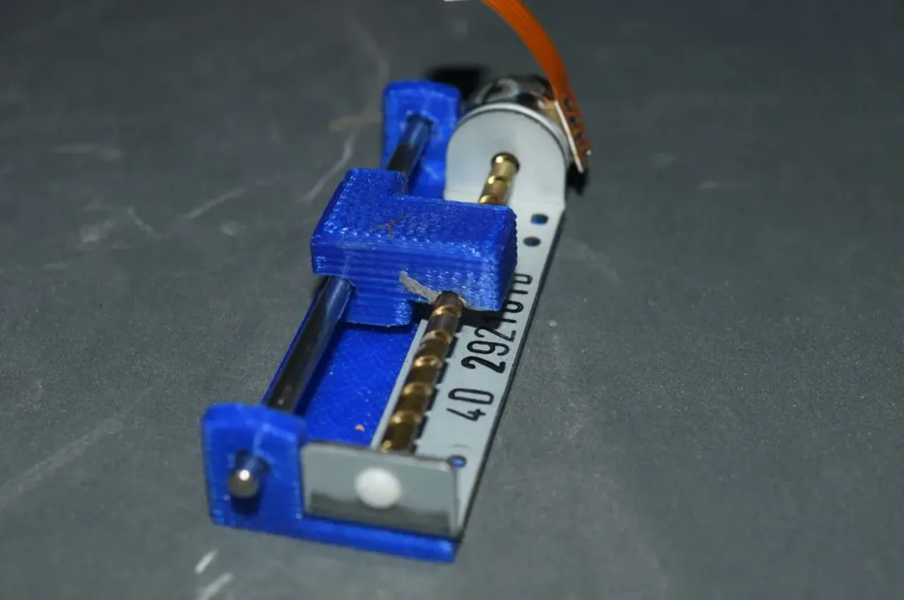cd rom stepper motor linear rail system by Tibuck | Download free STL ...