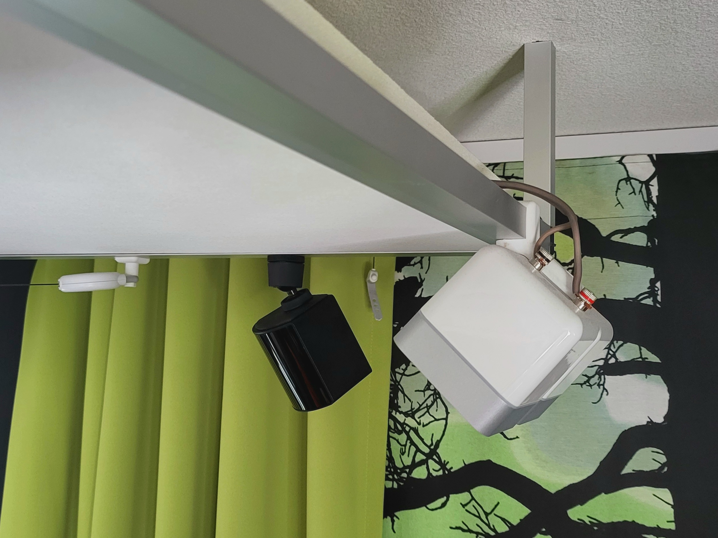 Tube Mount for SteamVR Base Station by nerdaxic | Download free STL ...