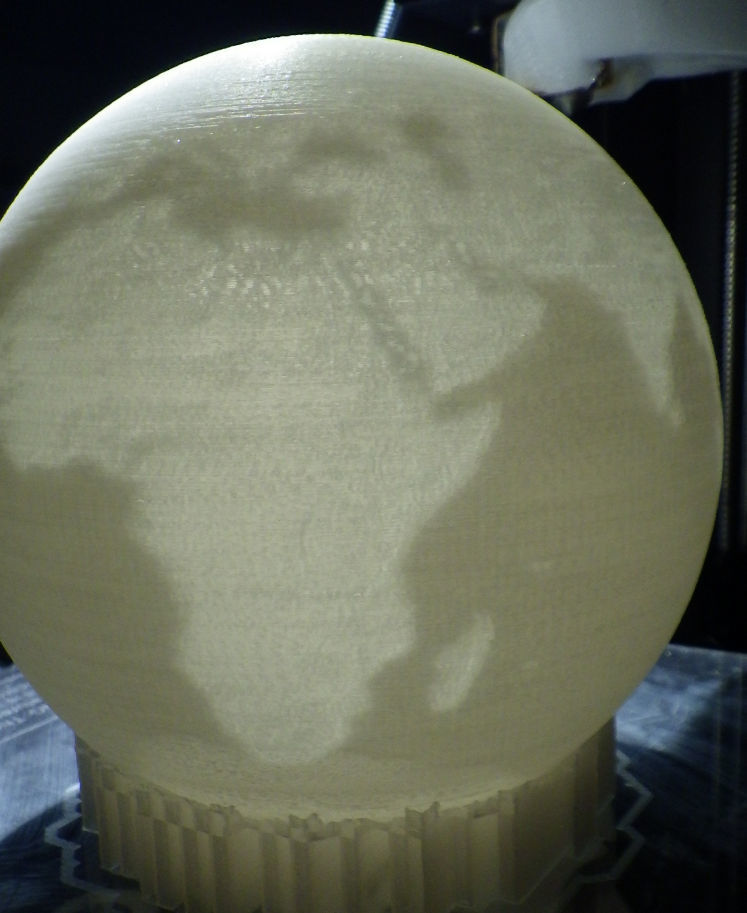 Geodesic Spherical Lithophane by uwezi | Download free STL model ...