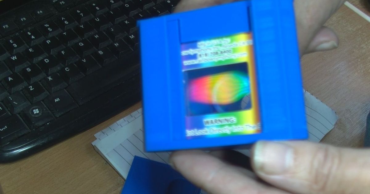 Diffraction Grating Viewer, Diffraction Grating Holder by 3D Try Outs ...