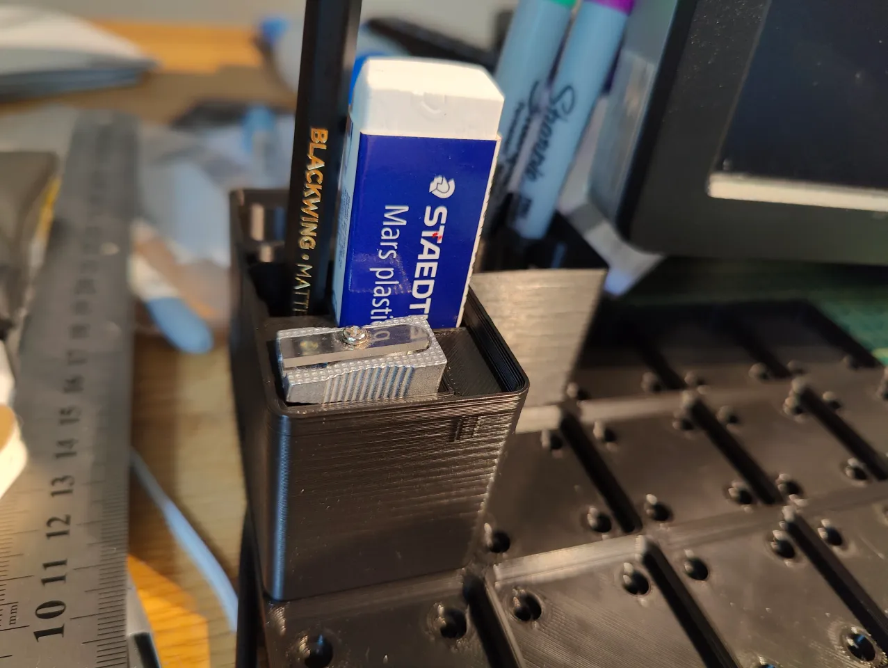 Blackwing pencil holder for gridfinity by FantasticFilaments | Download ...