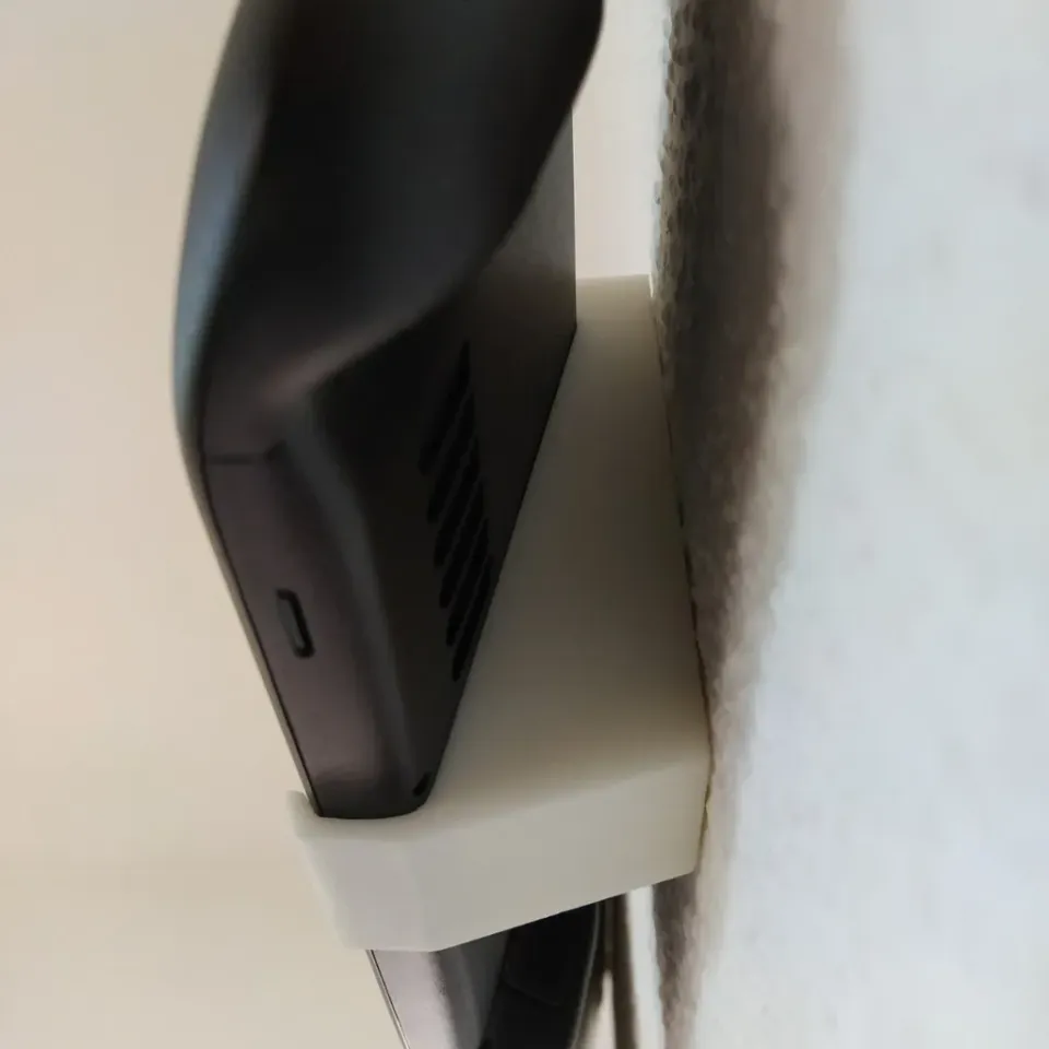 Steam Deck Wall Mount by breadbaker | Download free STL model ...
