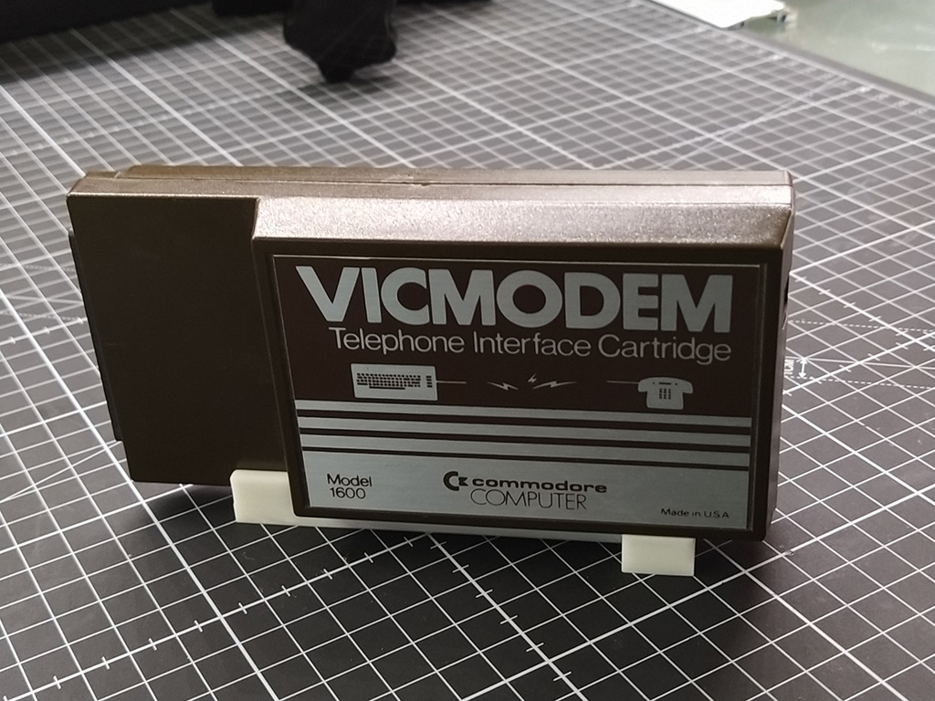 VICModem Cartridge Stand by breadbaker | Download free STL model ...