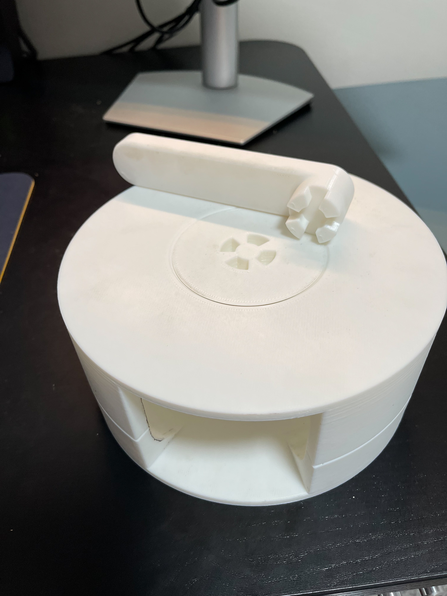 Cable Reel by OnionsHaveLayers | Download free STL model | Printables.com