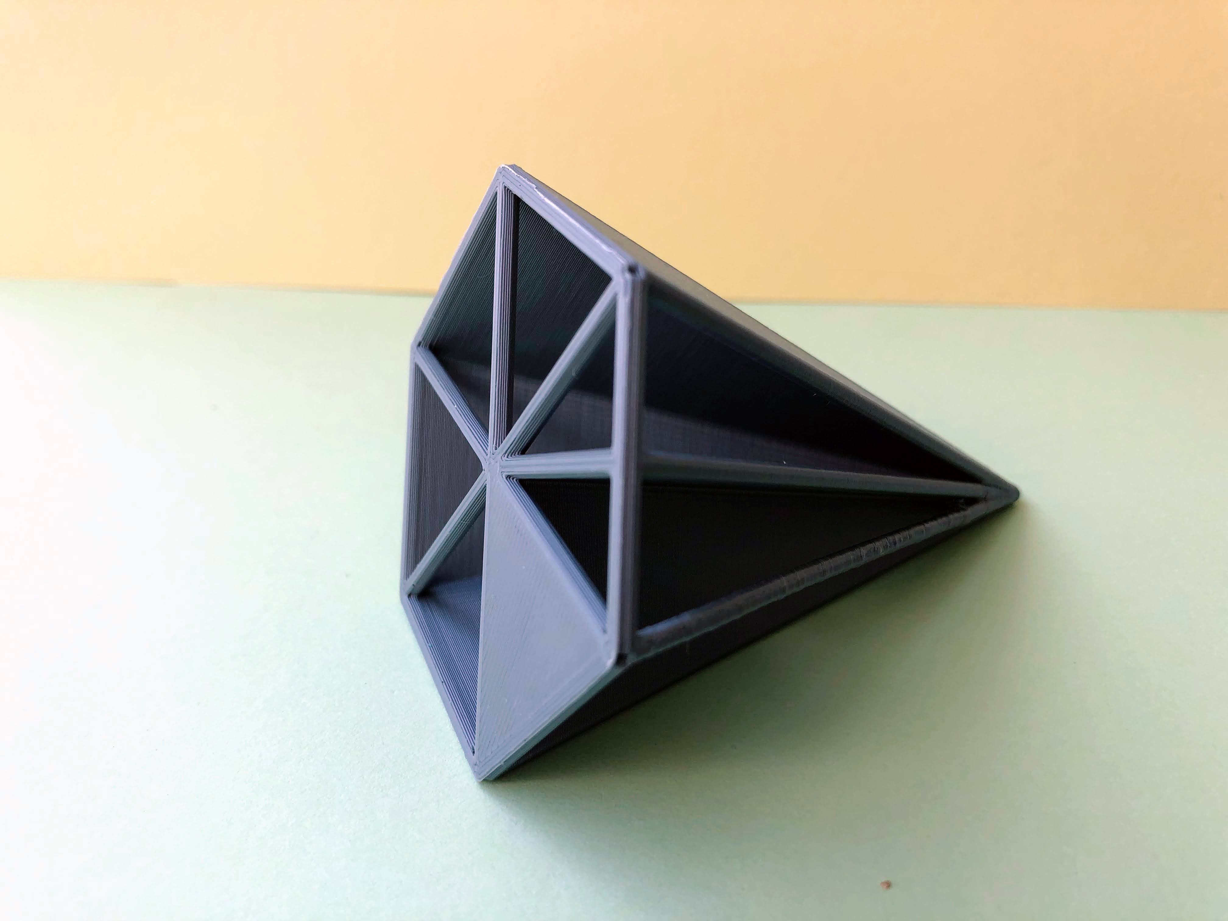 3D geometric models in Geogebra od autora Jitka Rambousková ...