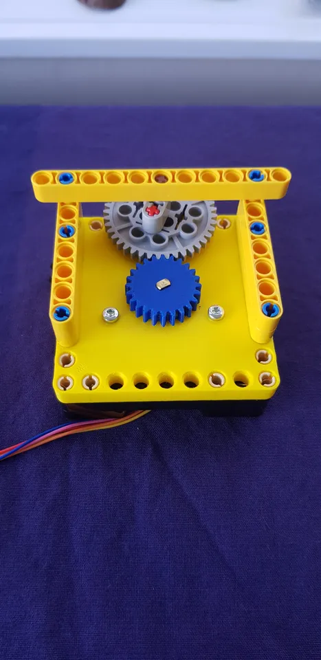 Lego Technic stepper motor mount for 28BYJ-48 type by Richard ...