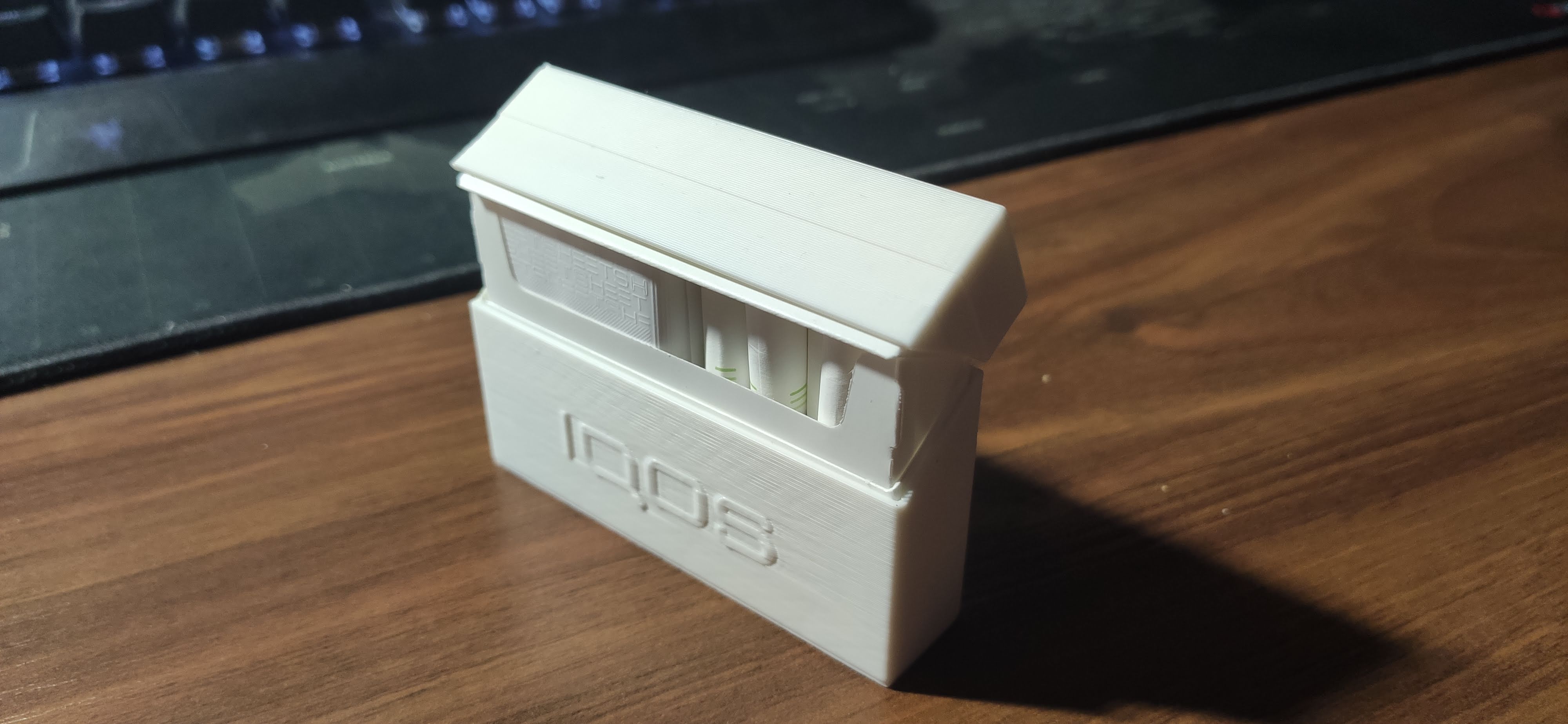 Heets - IQOS box with cap by Lukáš Pavlas | Download free STL model ...