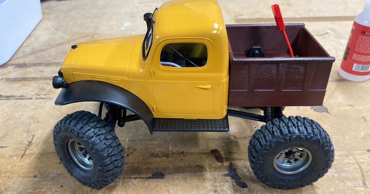 Simple bed for FCX24 1/24 Scale RC car by MuddledRemarks | Download ...