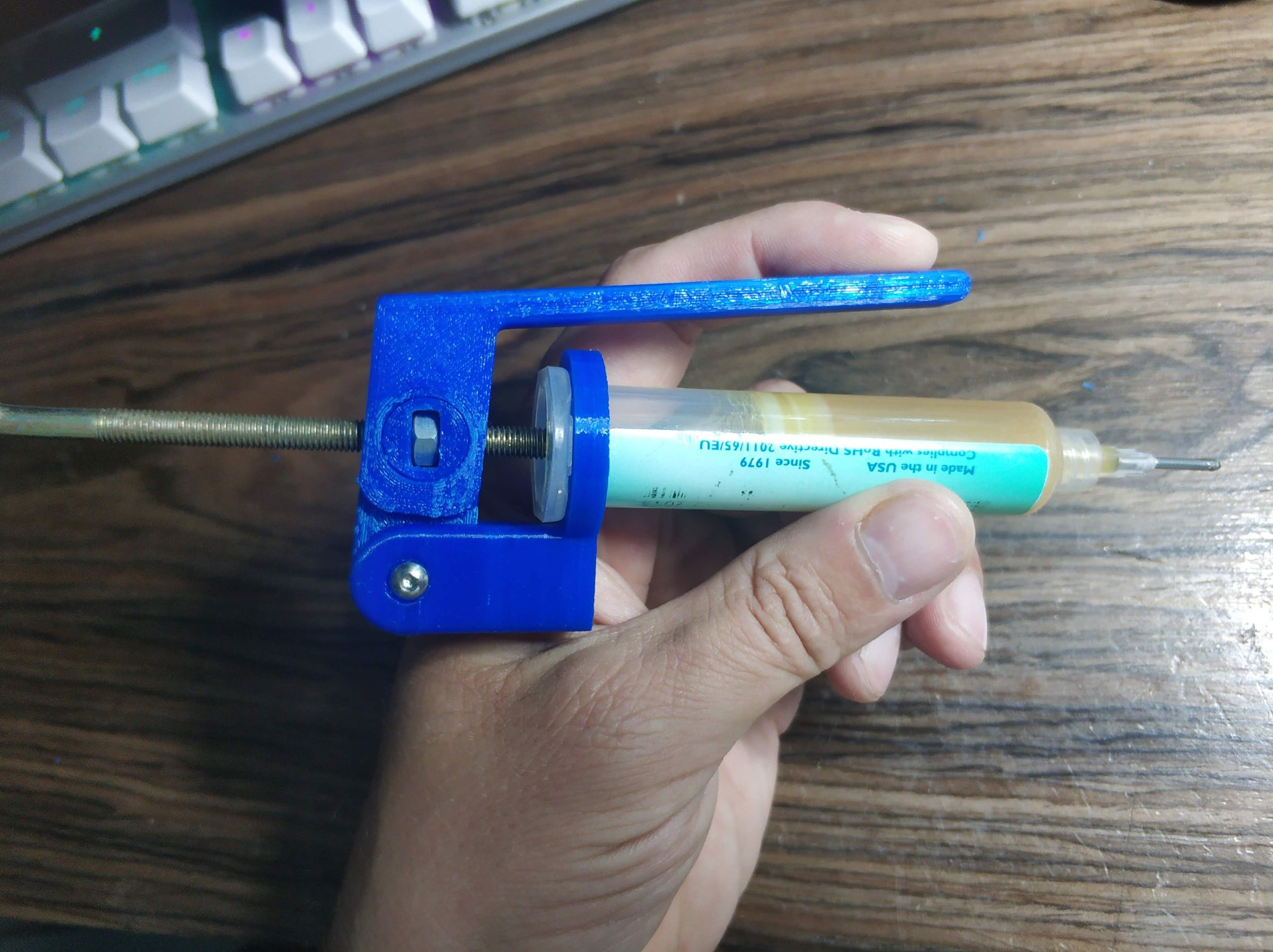 Yet another flux Dispenser by Migele | Download free STL model ...