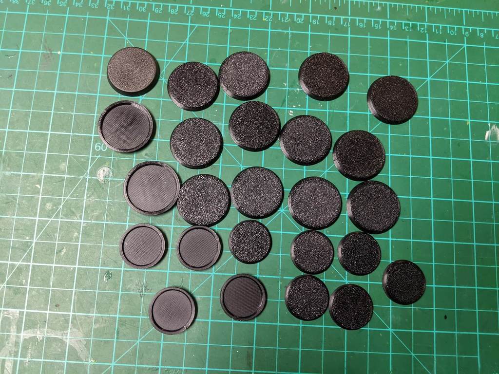 Standard Size Mini Bases by Mr Disintegrator | Download free STL model ...