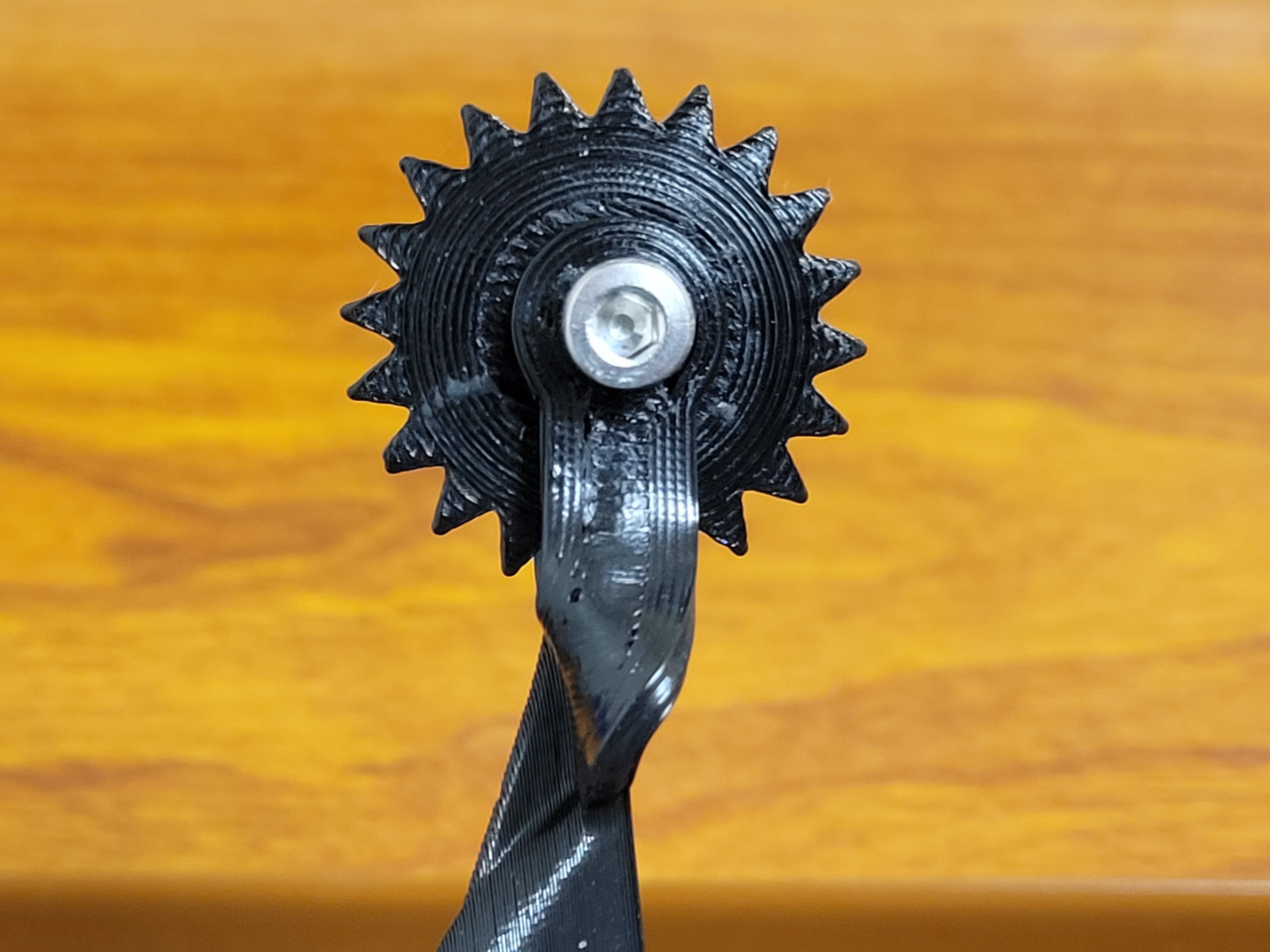 Sewing tracing wheel, no supports, prints in 2 pieces, 1 x M3 bolt and ...