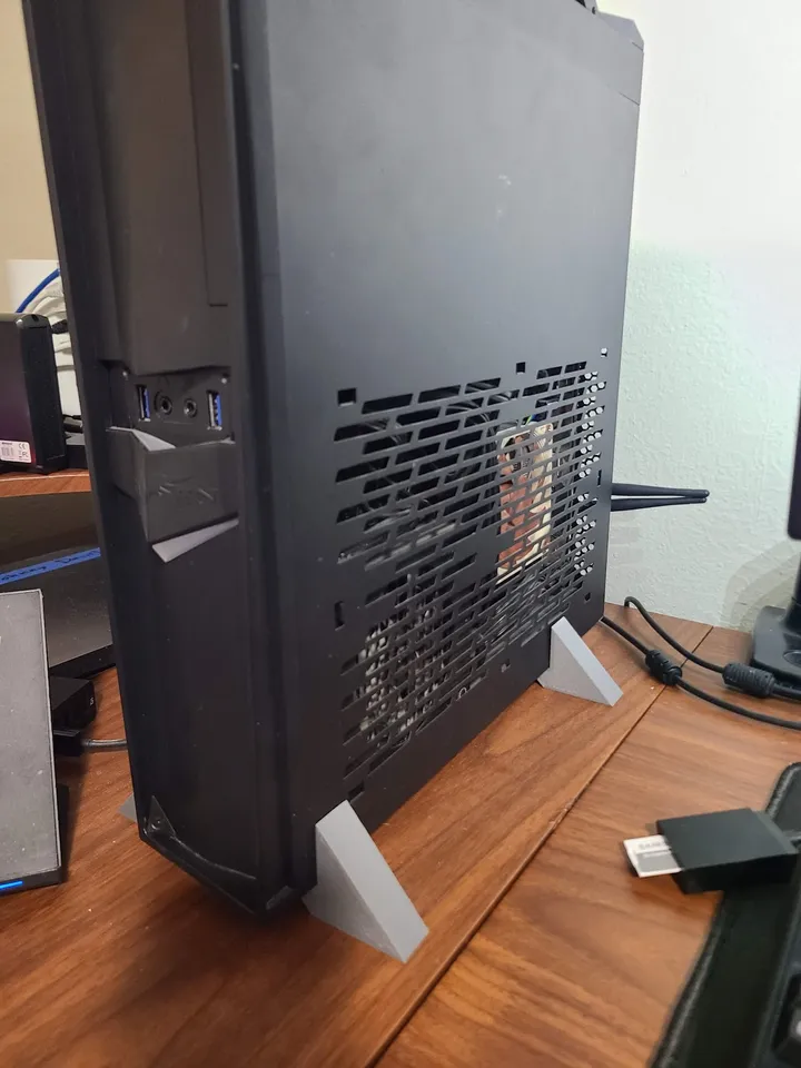 Silverstone RV01 PC case stand by cobyn | Download free STL model ...