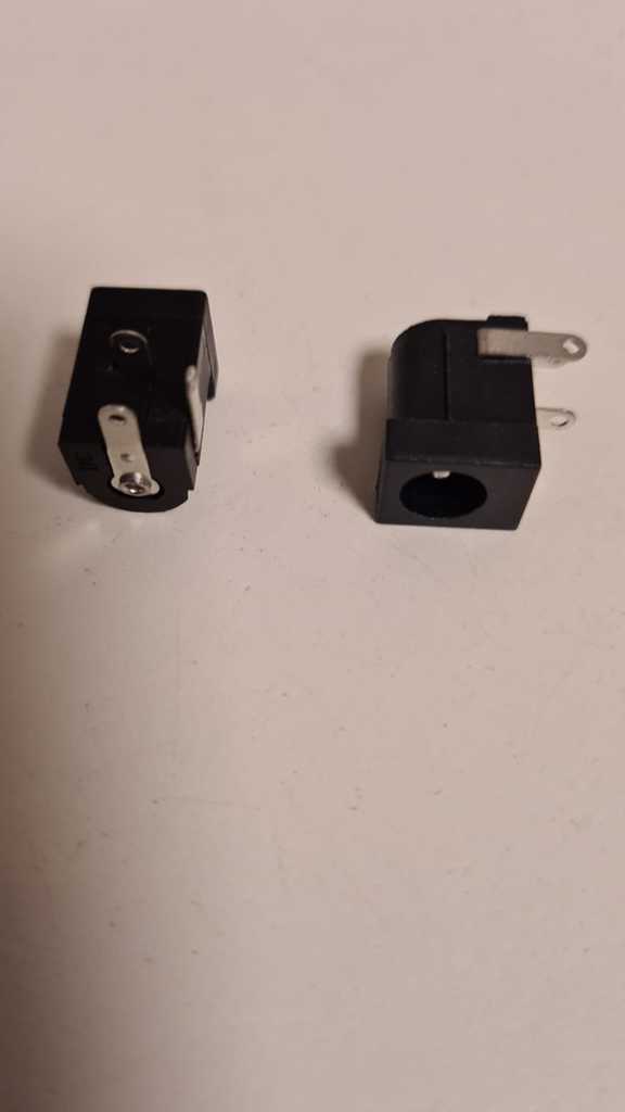 DC barrel jack by YigalB | Download free STL model | Printables.com