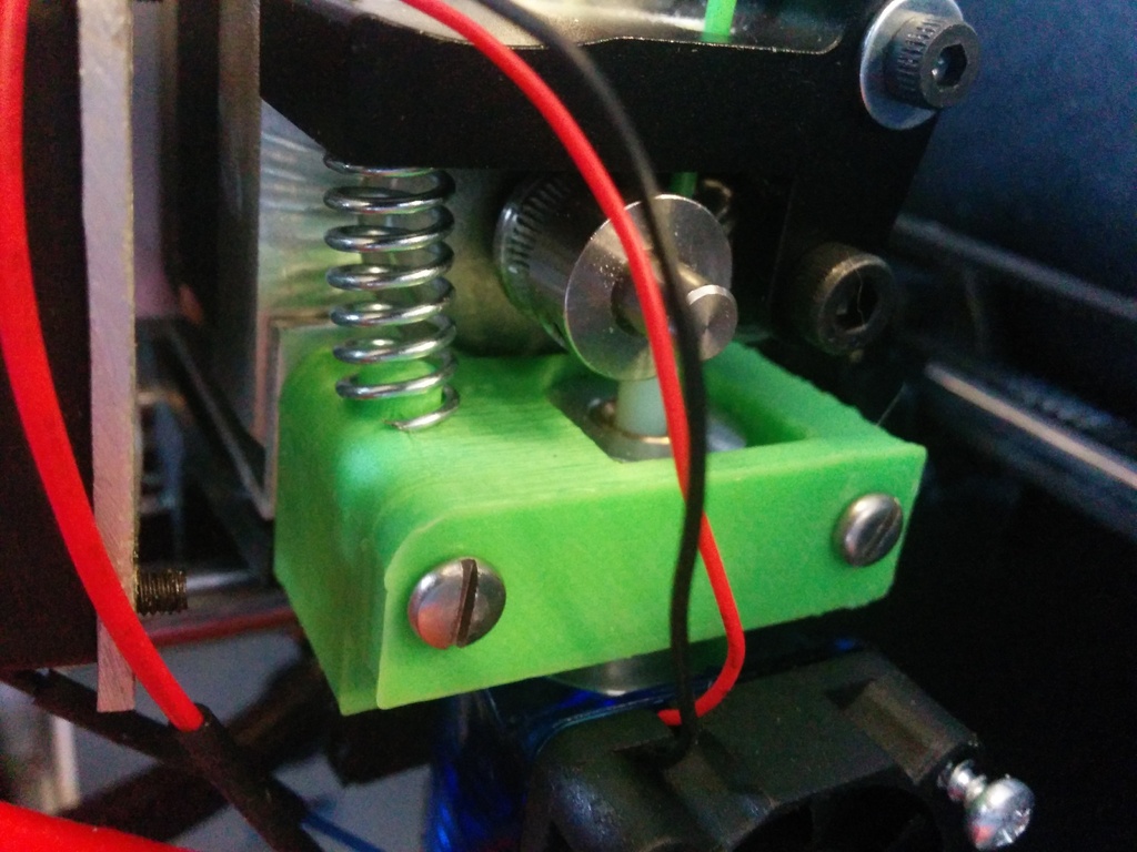 E3D V6 bolt on mount for Solidoodle 4 by Dave Bennett | Download free ...