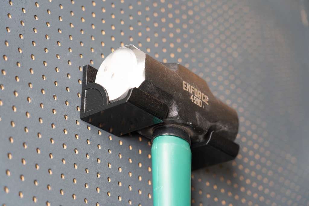 XXL Sledgehammer Holder (4.5kg/10lb) 033 I ENFORCE I for screws or peg ...