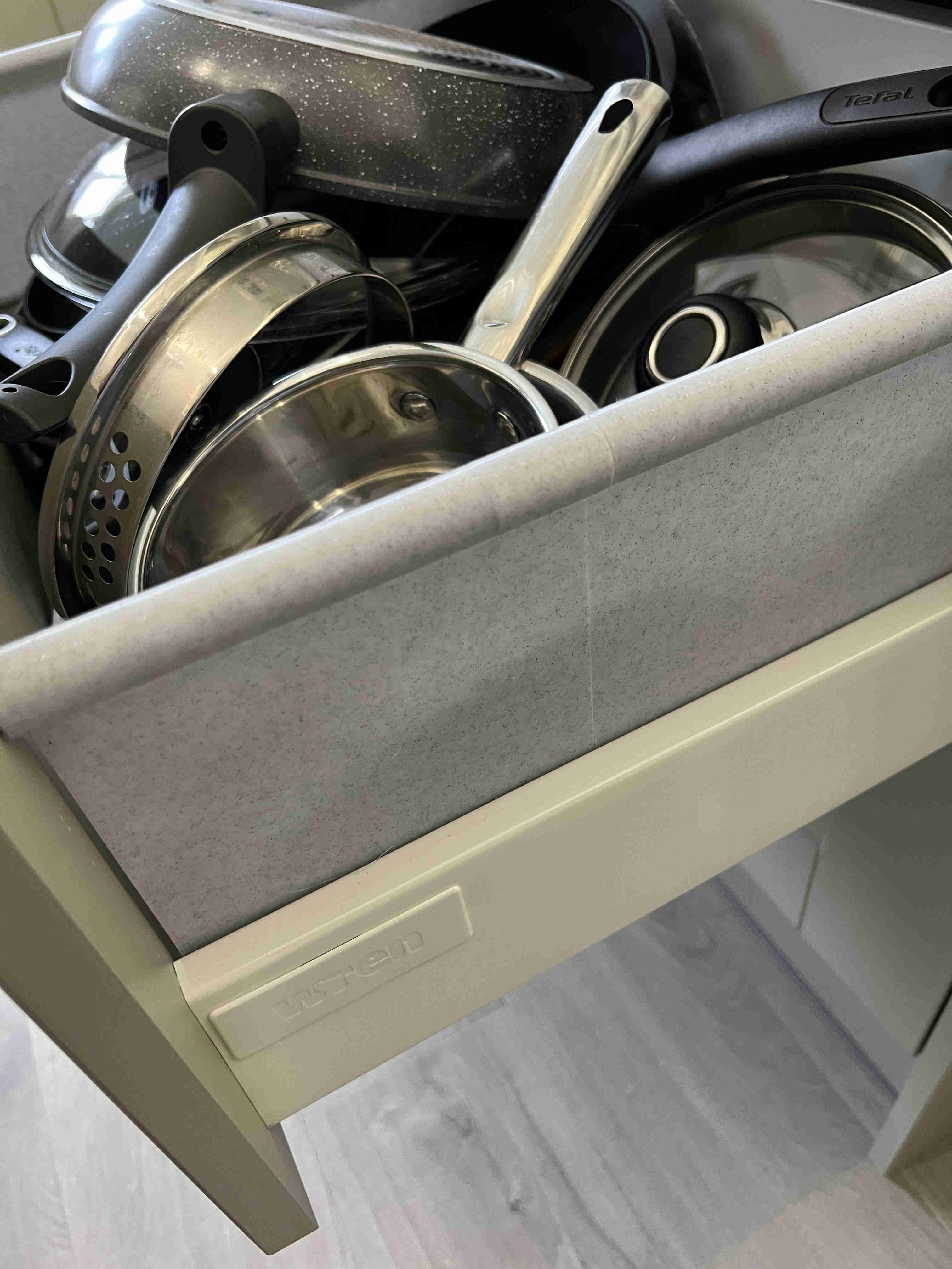 Draw/cupboard side for Wren Kitchen units by Mark | Download free STL ...