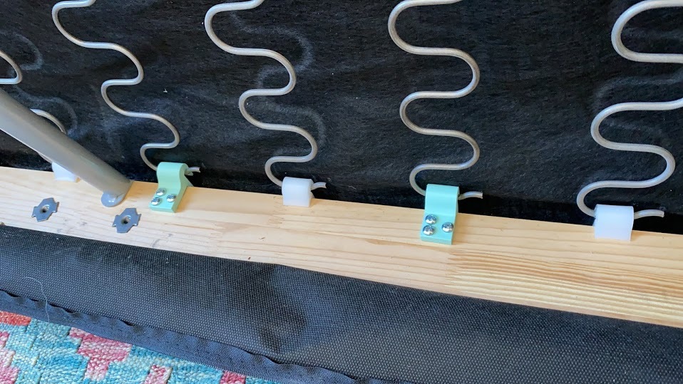 Habitat Couch Spring Holder by Schiemanskie | Download free STL model ...