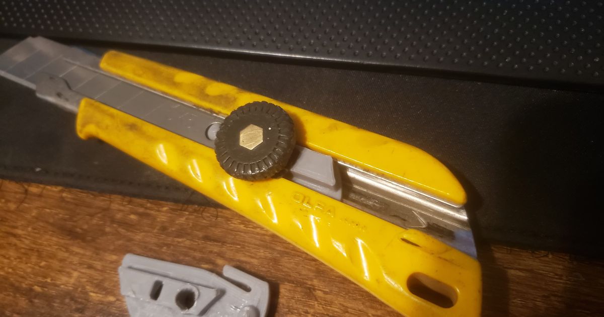 Boxcutter/X-ACTO replacement holder. by Beeks1996 | Download free STL ...