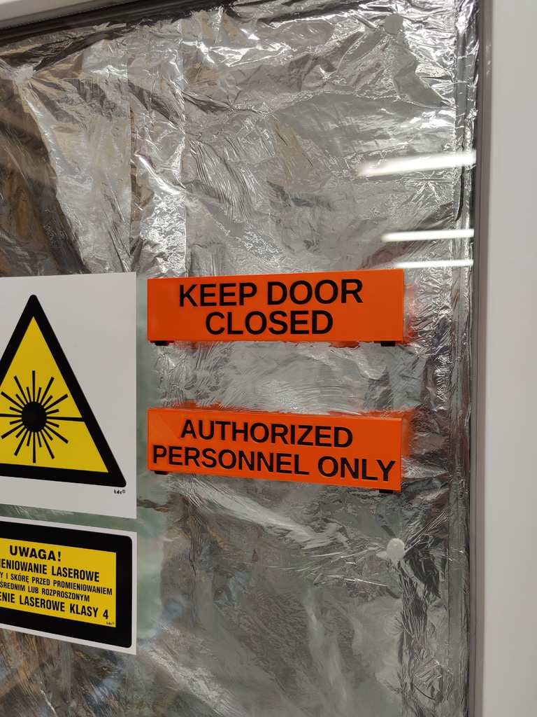 Lab doors foldable signs by Filip Sośnicki | Download free STL model ...