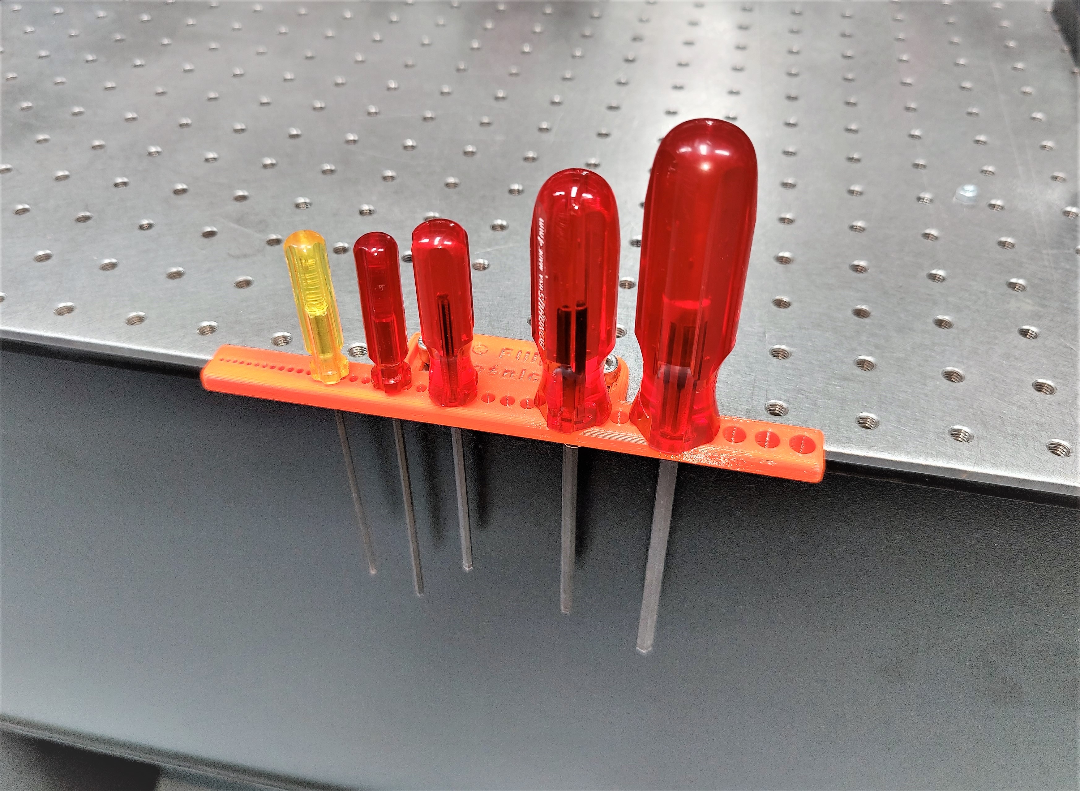 Optical table mountable tool holder by Filip Sośnicki | Download free ...