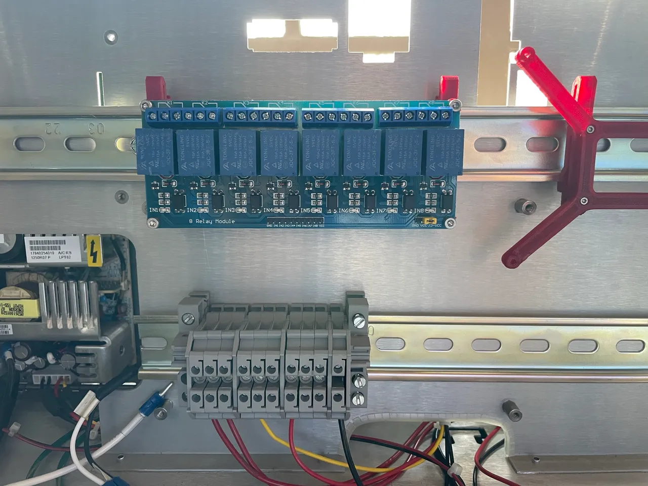 8 Channel Relay Din Mounts by Sout13 | Download free STL model ...