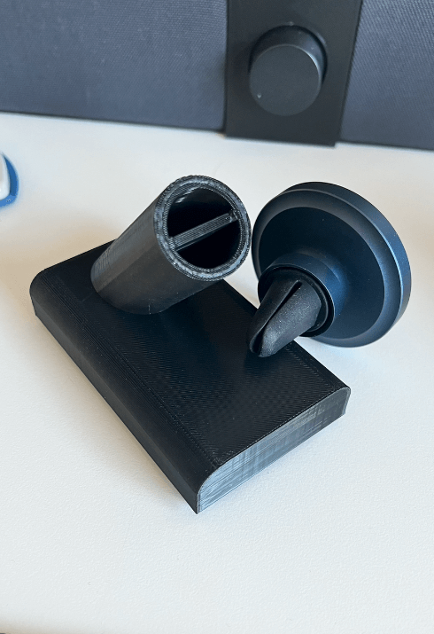 Baseus magsafe car holder desktop stand by kilinccagatay | Download ...