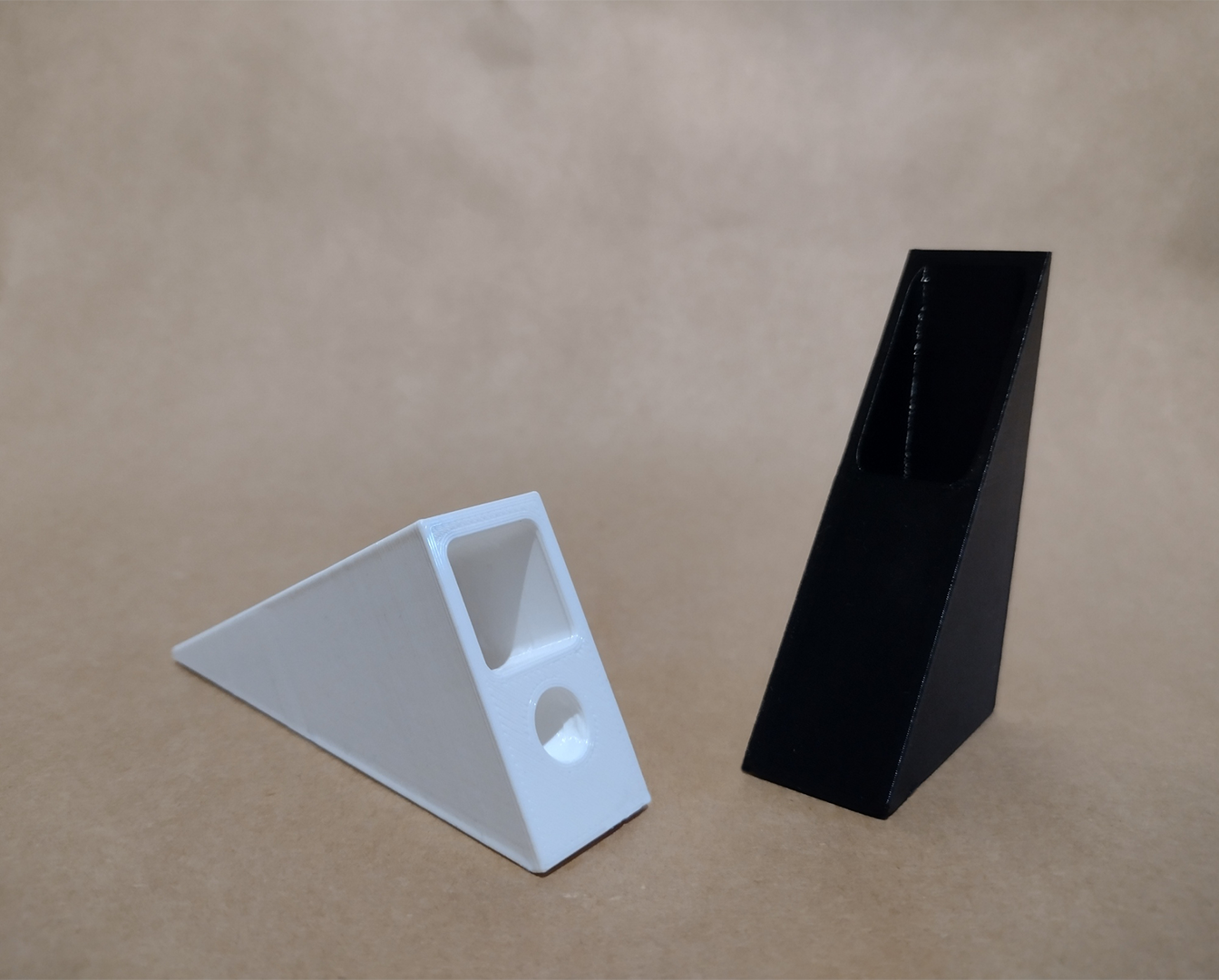 Oculus rift sensor mount by Loafer | Download free STL model ...