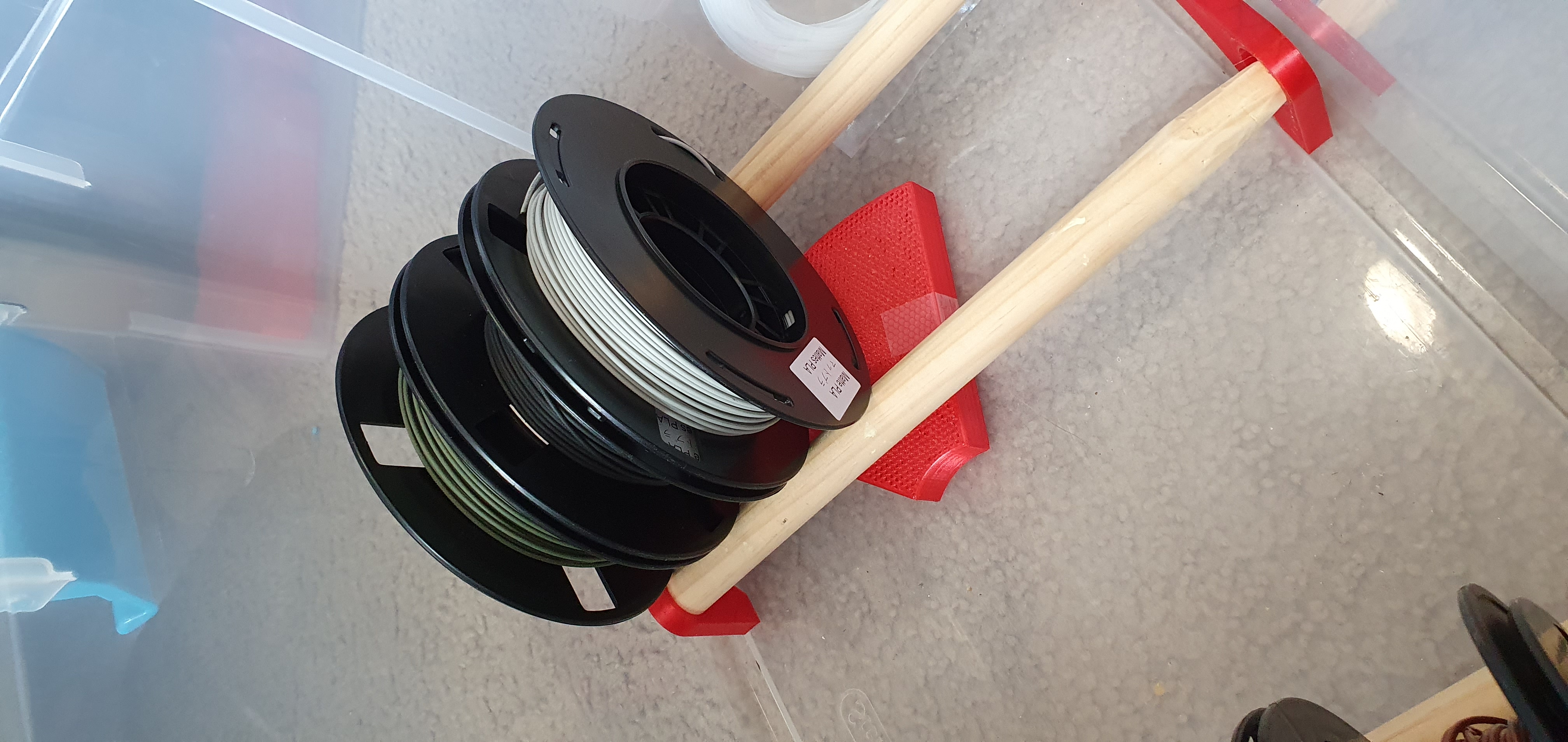 Raised Filament Rack by Nekothechamp | Download free STL model ...