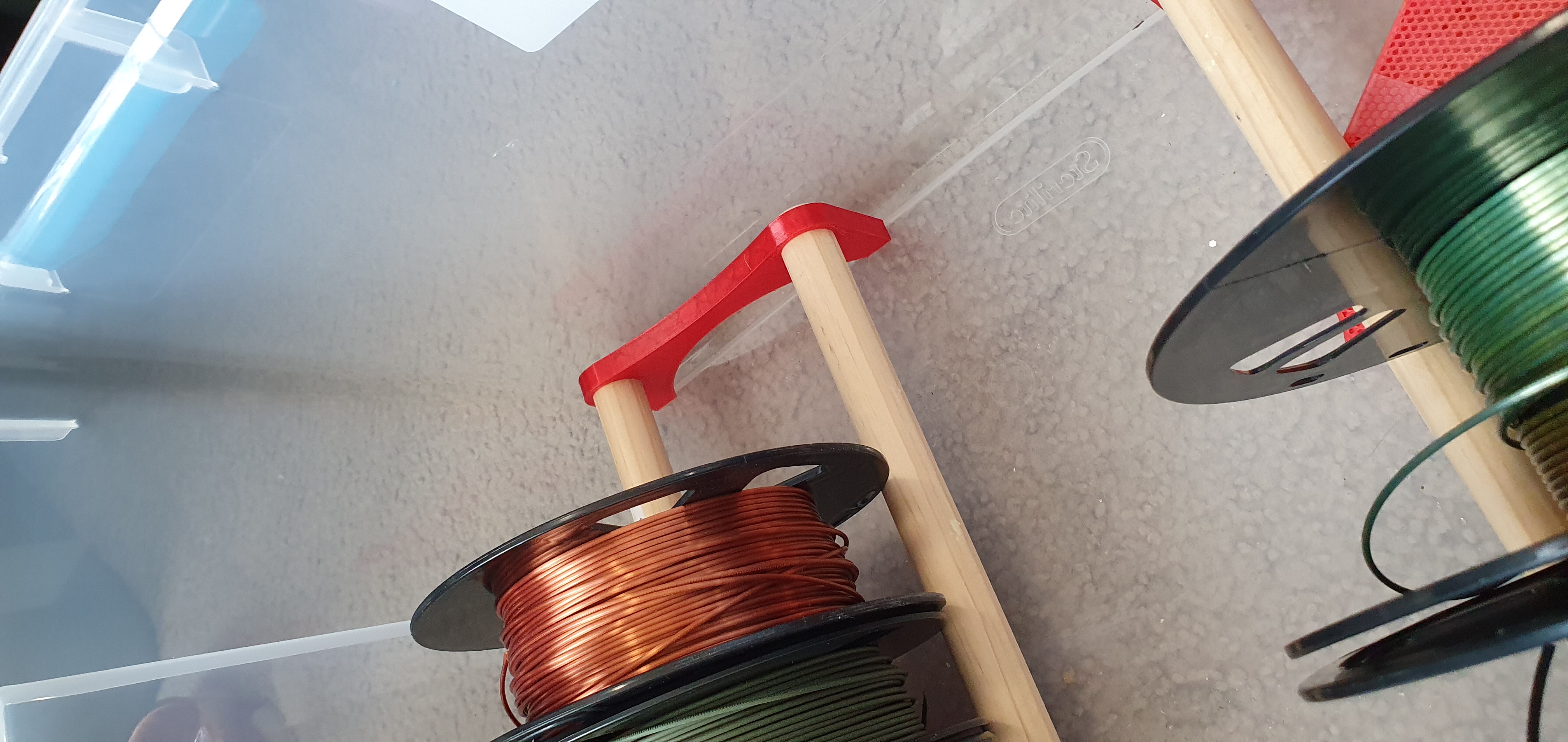 Raised Filament Rack by Nekothechamp | Download free STL model ...