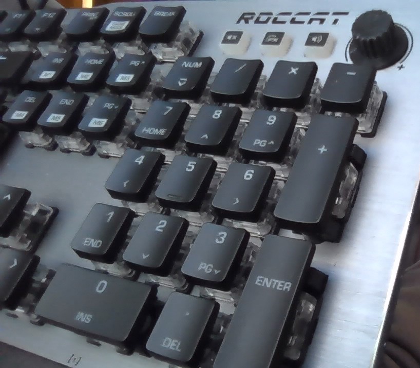 Roccat Vulcan Volume Knob by firstgizmo | Download free STL model ...