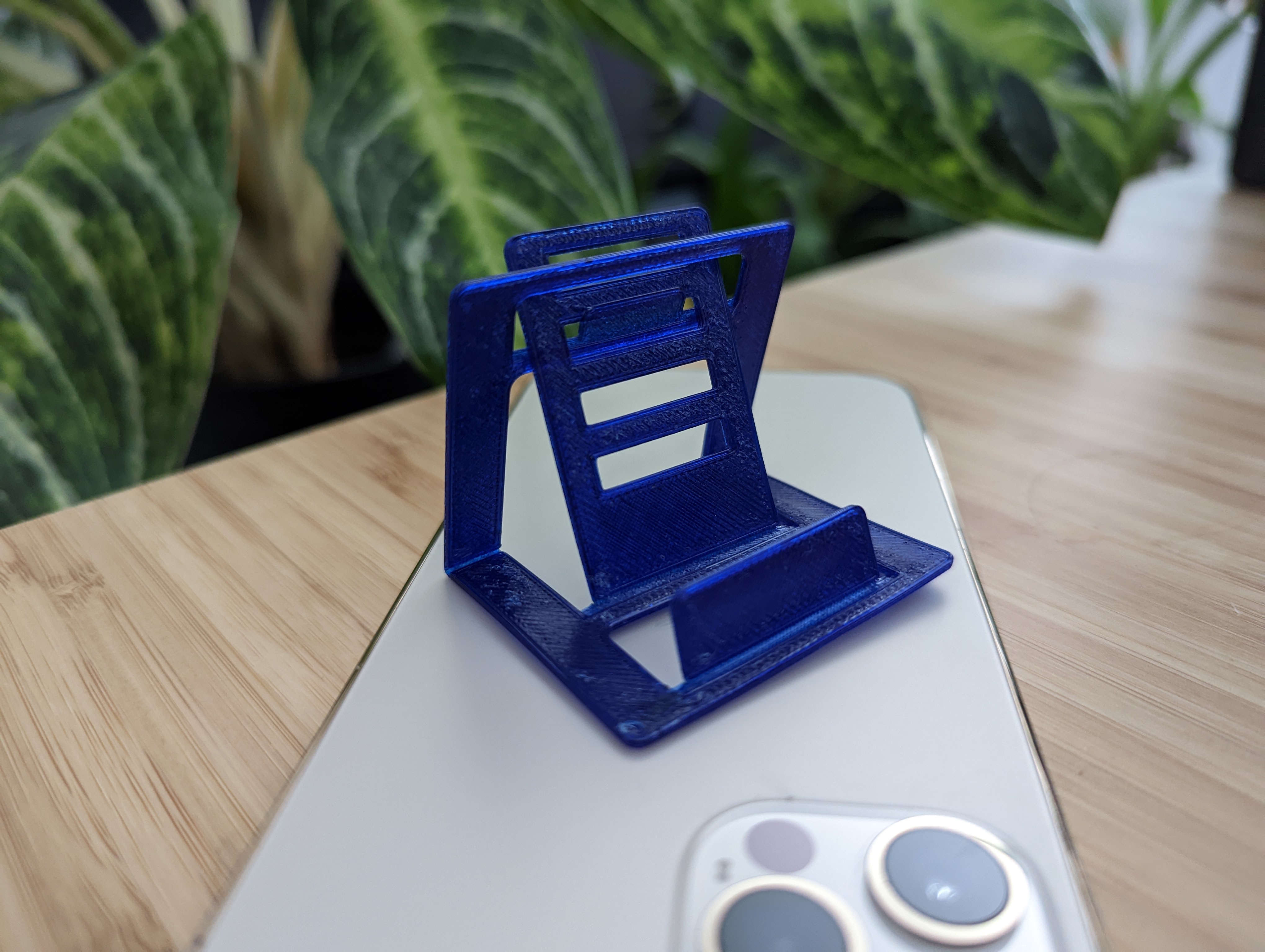 Folding pocket phone stand by RaQic | Download free STL model ...