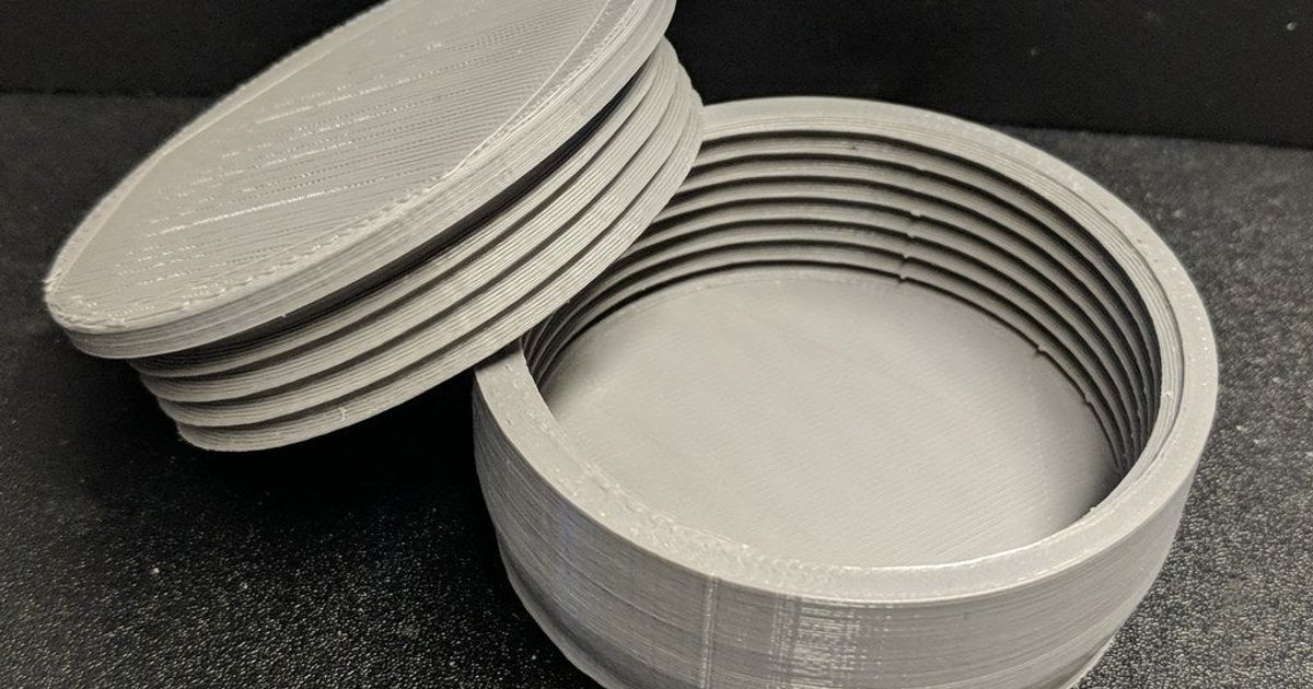 Small simple screw top container por FlyingPurpleCow | Descargar modelo ...