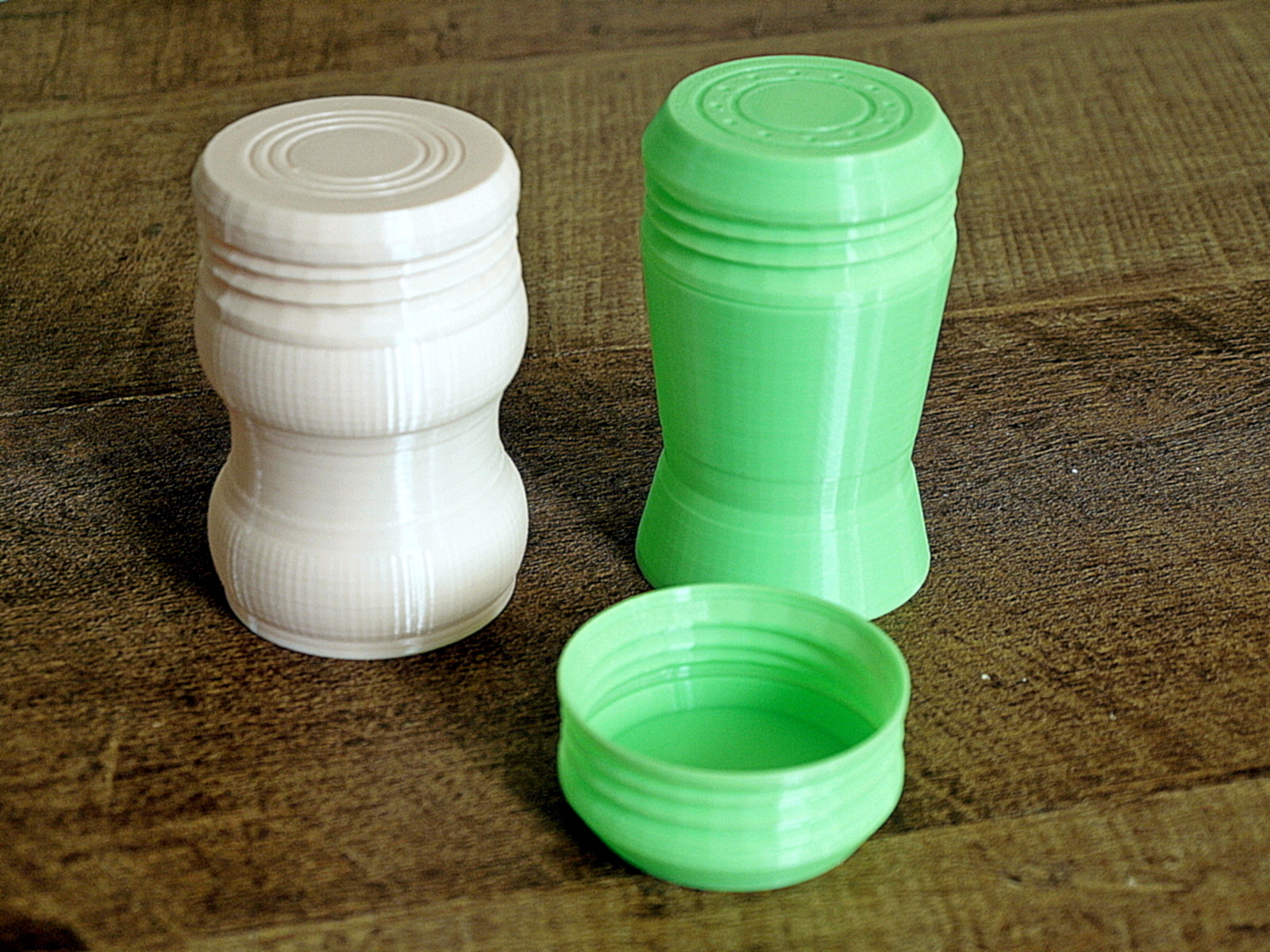 "Boy & Girl" Pots with Screw (sprinkle) Cover by Bootjevaarder ...