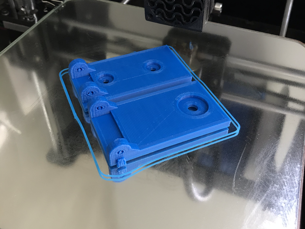 Projector mount with tilting by victornpb | Download free STL model ...