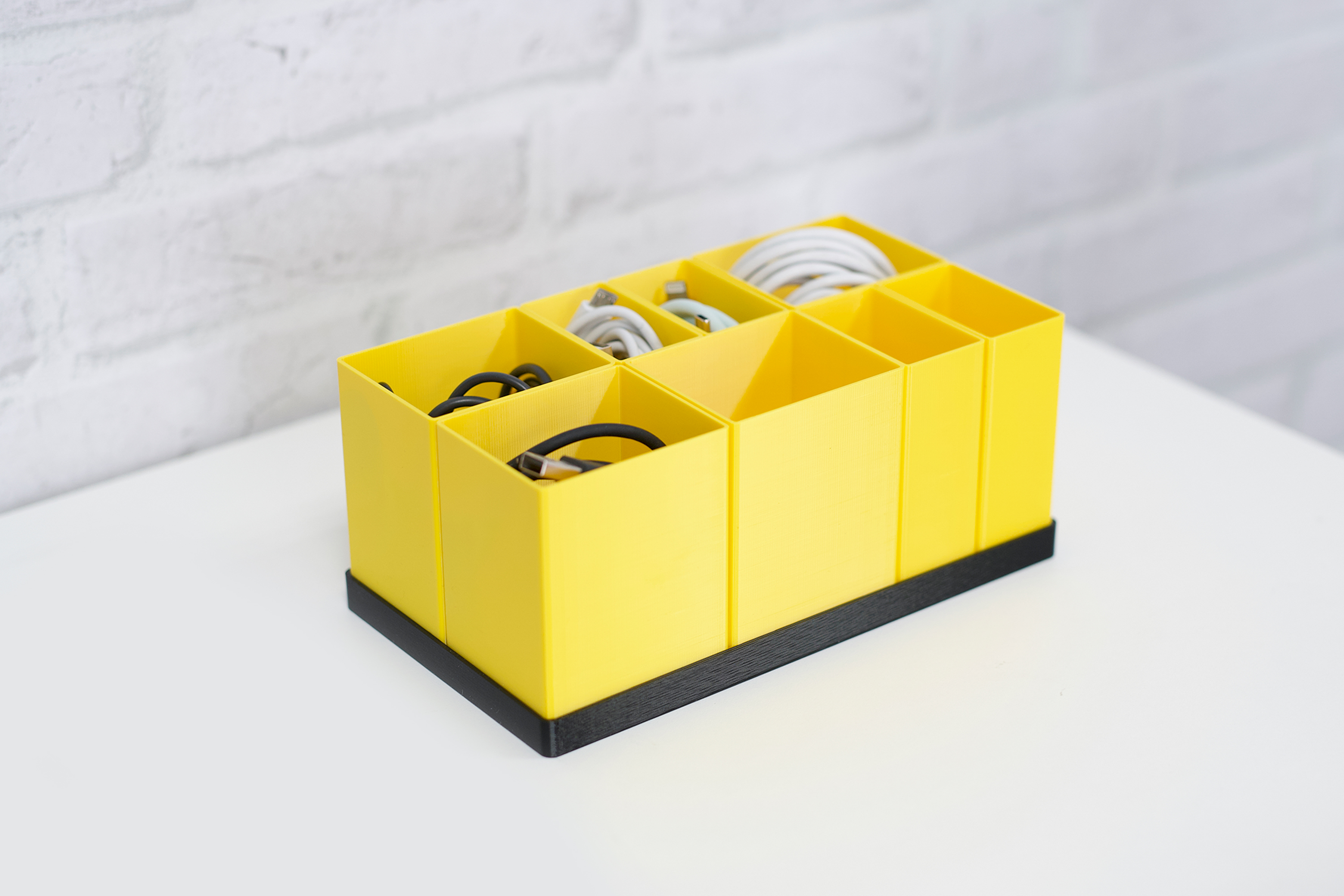 Modern Cable Organizer by K3MN1K | Download free STL model | Printables.com