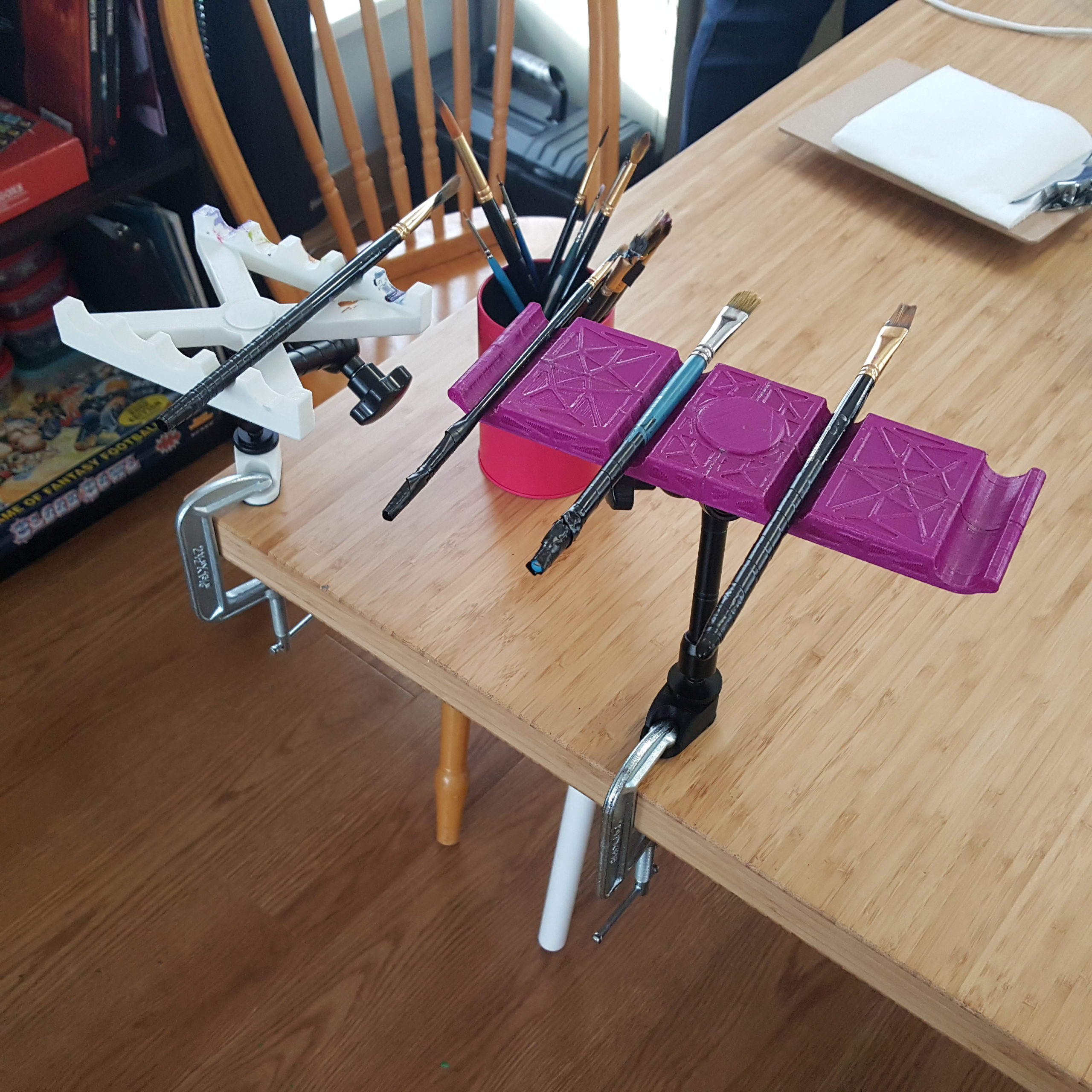 Horizontal Paintbrush Stand by Makers Making Change | Download free STL ...